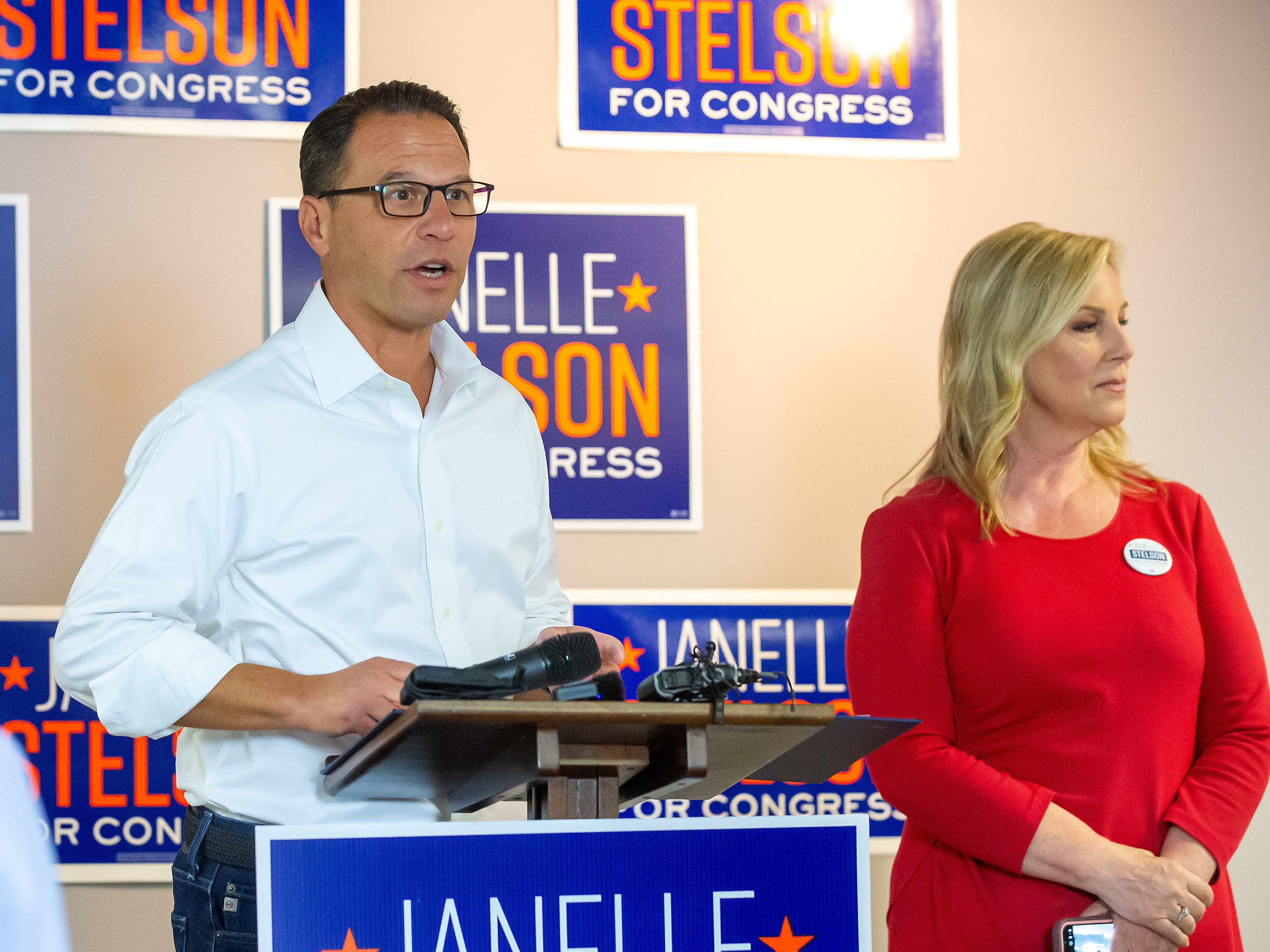 Governor Shapiro speaks at Janelle Stelson campaign event - pennlive.com
