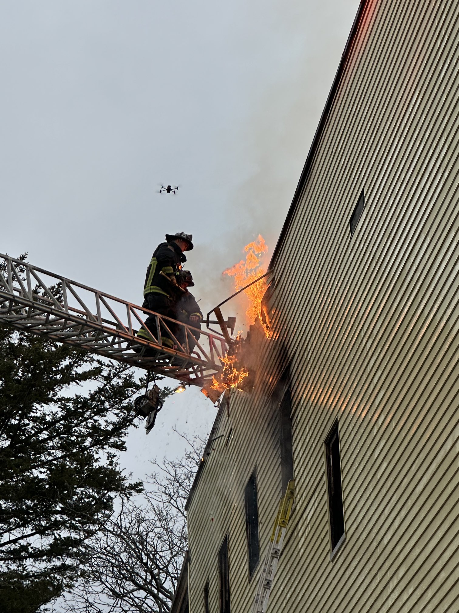 Two different fires erupt in Boston early Saturday - masslive.com
