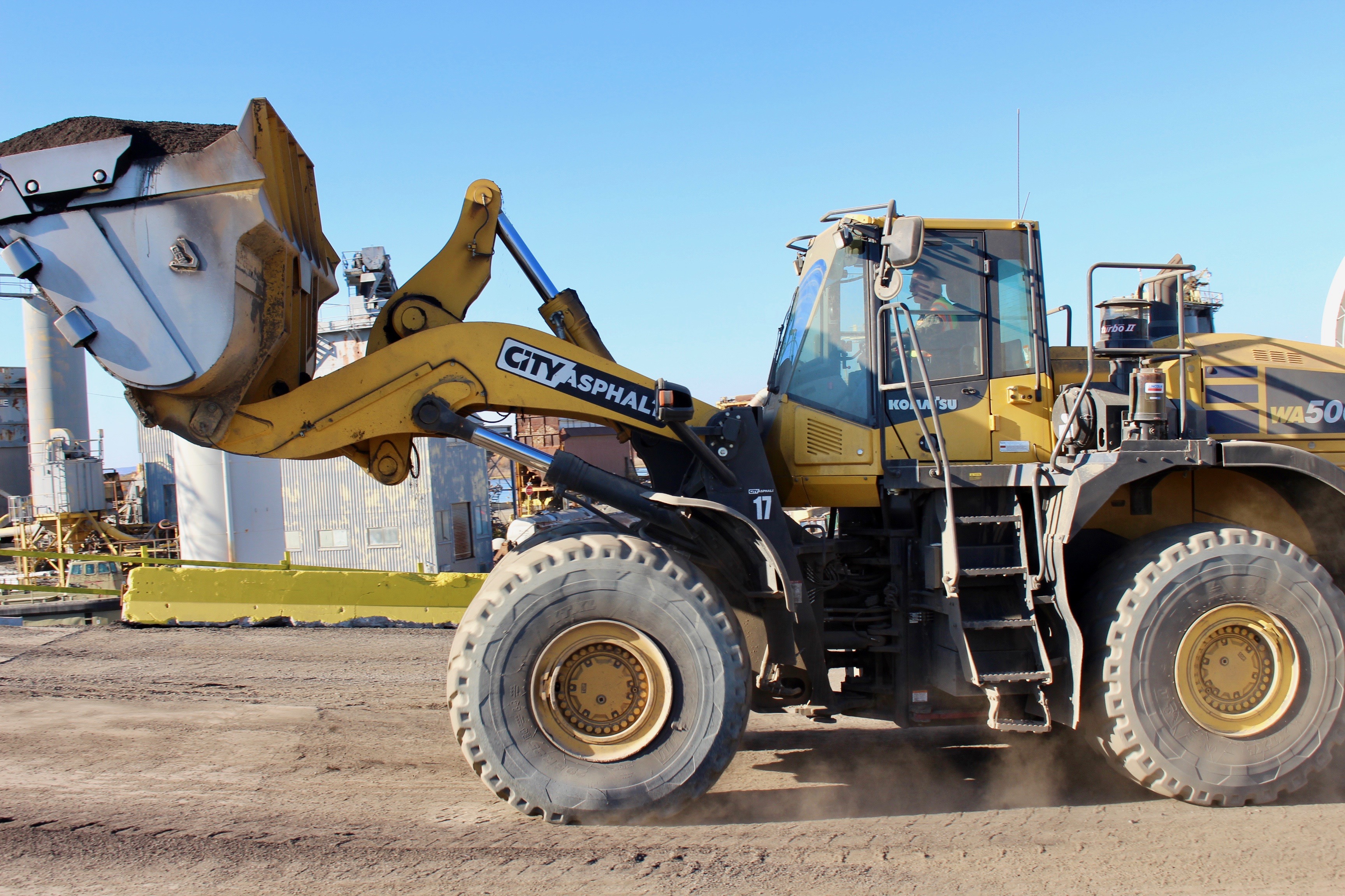 City Asphalt plant paving a smoother future for Staten Island - silive.com