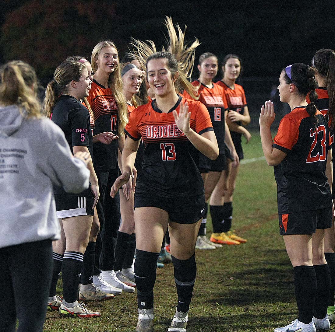Easthampton vs Belchertown girls Soccer 10/25/22 - masslive.com