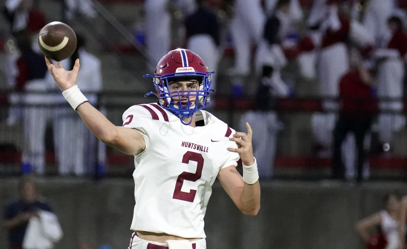 Huntsville vs. Bob Jones High School Football Friday Sept. 15, 2022 ...