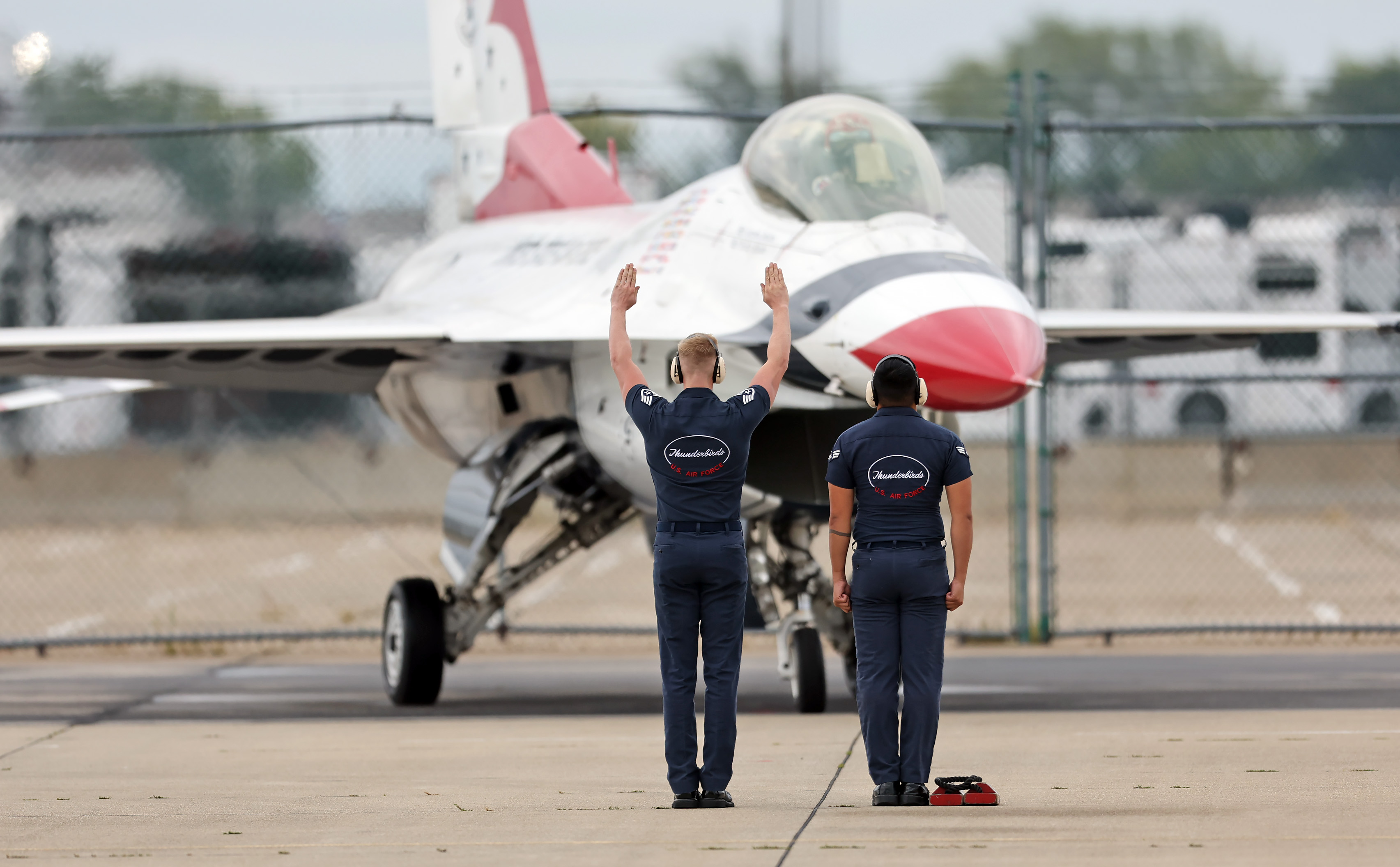 Air Force Thunderbirds arrive in Cleveland, August 28, 2025 - cleveland.com