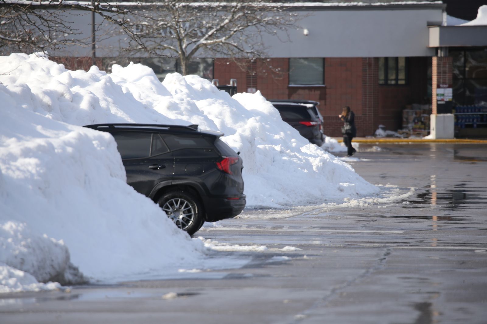 Piles of snow fill parking lots around Northeast Ohio - cleveland.com