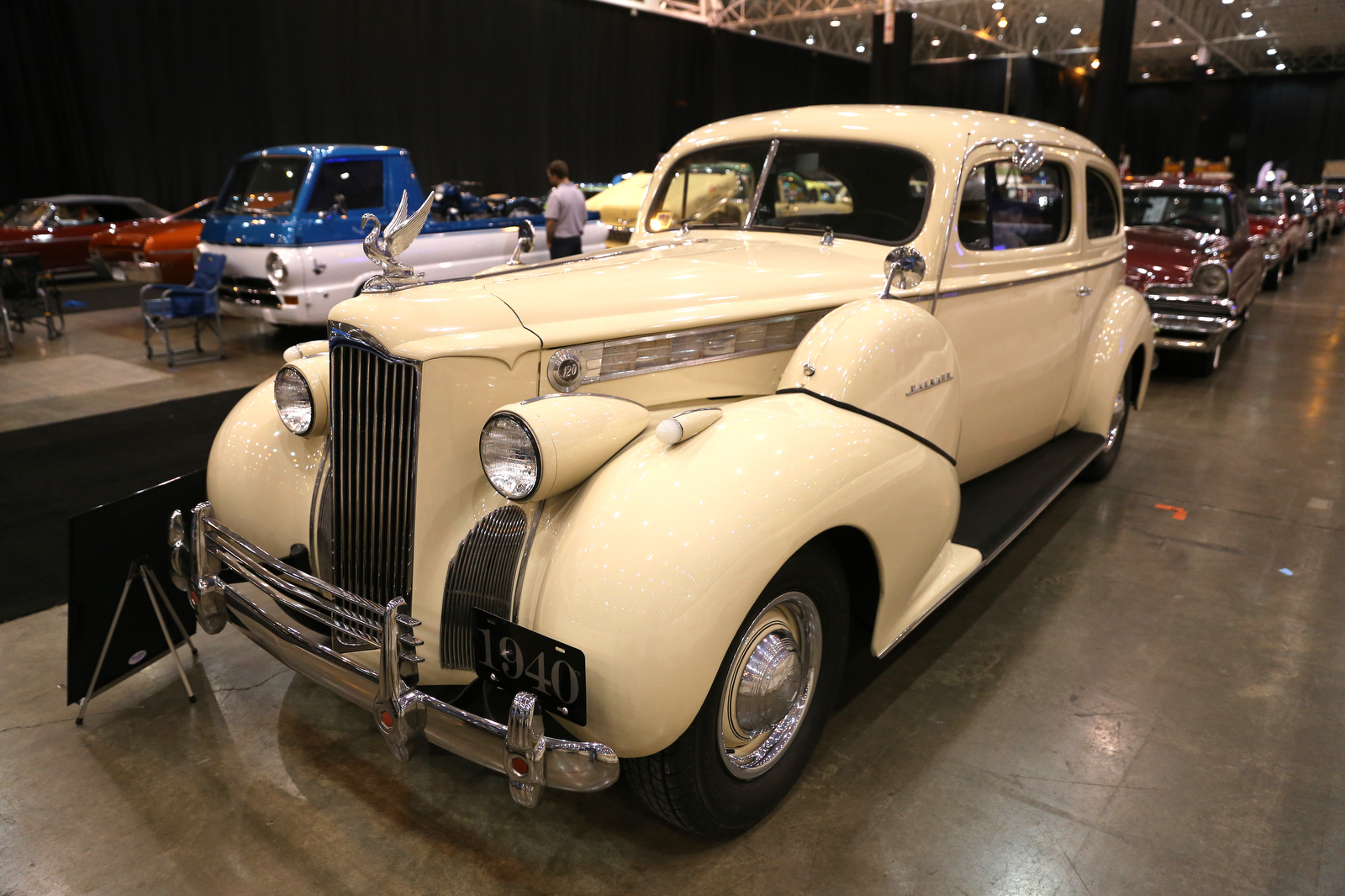 Classic cars on display at the 2022 Cleveland Auto Show - cleveland.com
