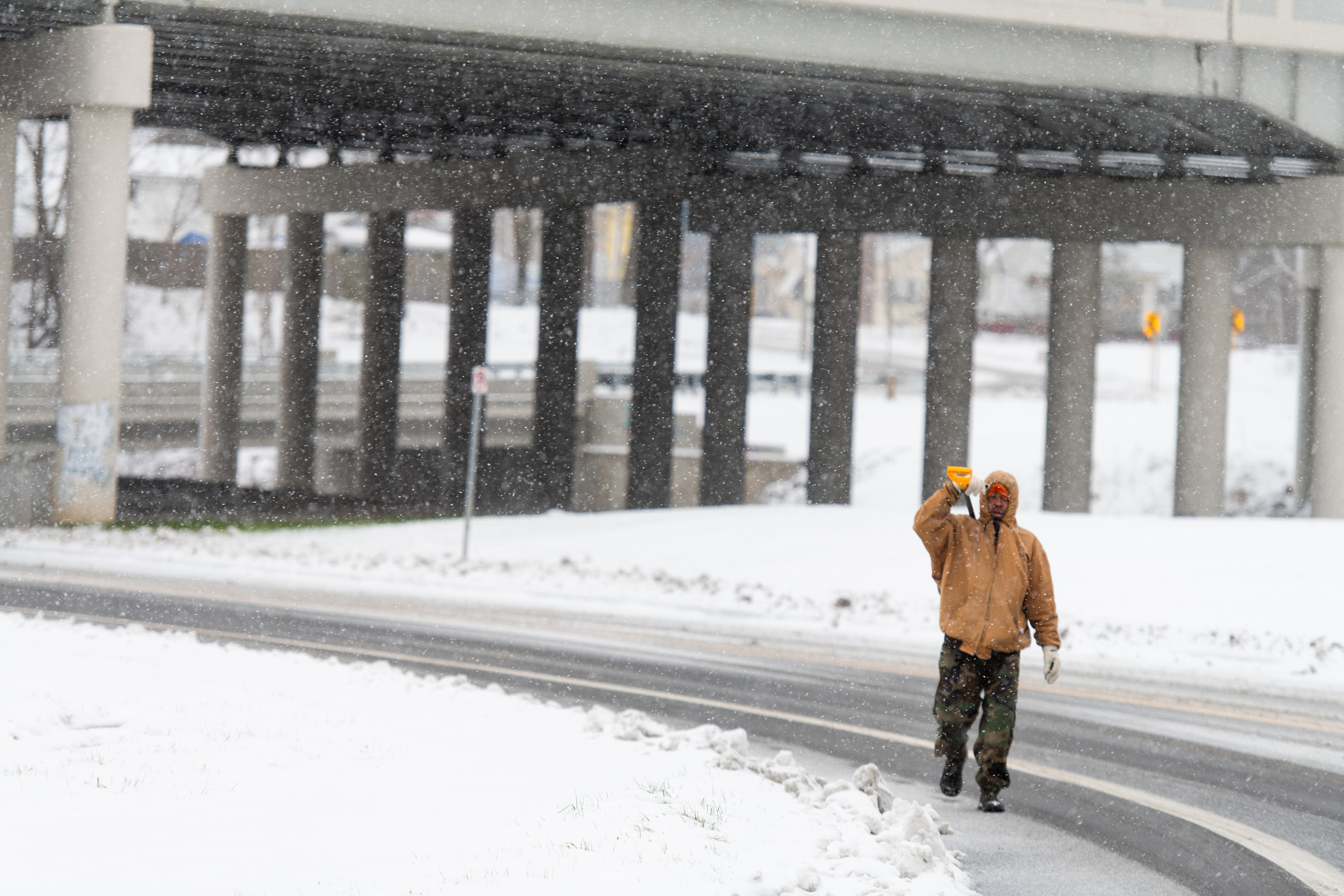 Shovels, Snowboards and Slush: Genesee accumulates 5 inches of snow in ...