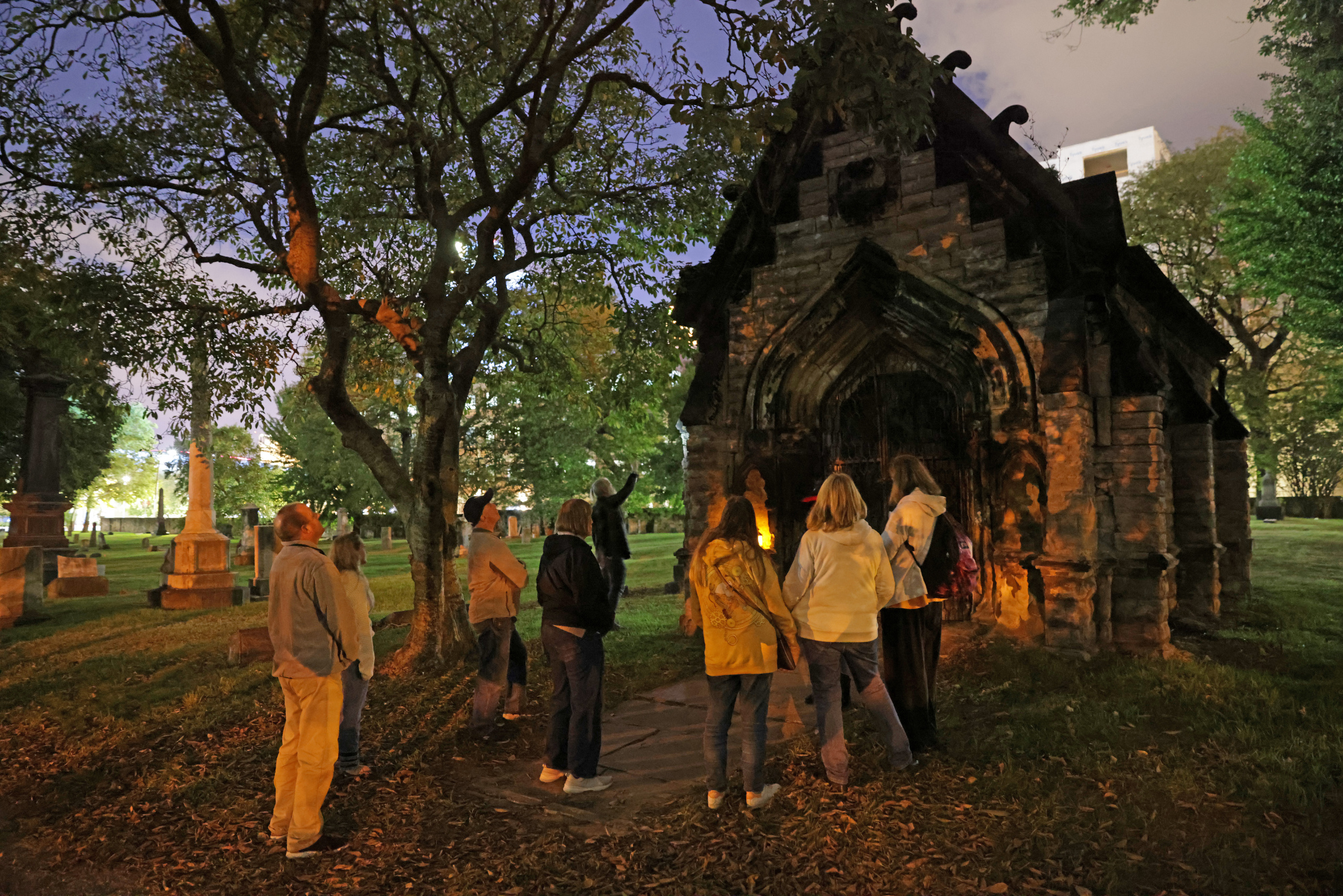 Haunted Cleveland tour - cleveland.com