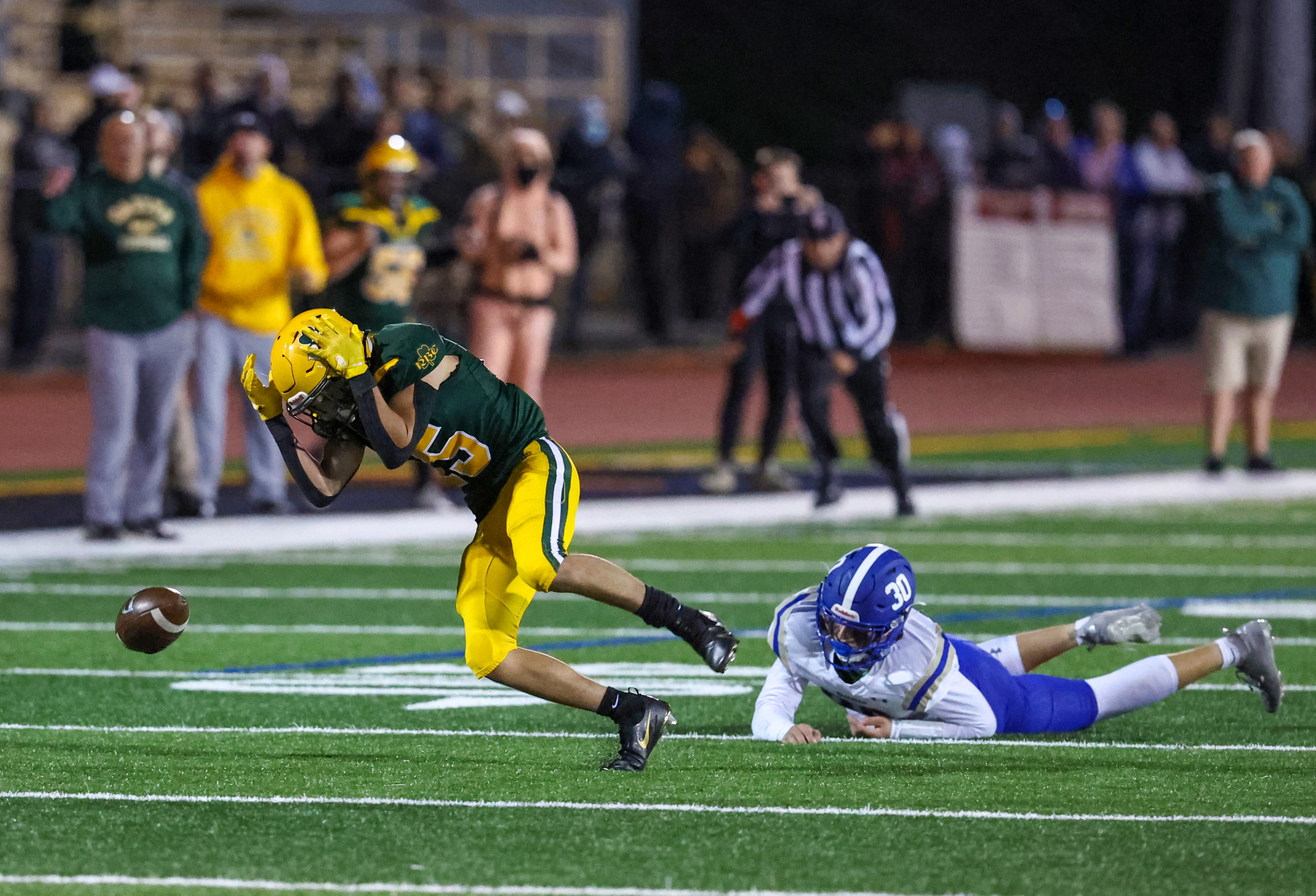 High School football: RBC defeats Donovan Catholic, 14-7 - nj.com
