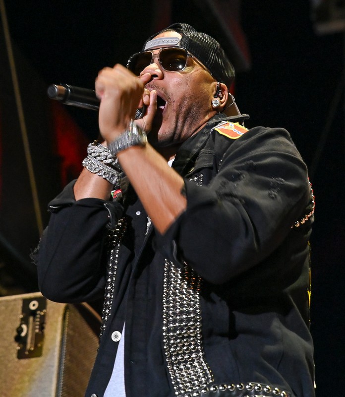 Hip-hop superstar Nelly packs Big E Arena - masslive.com