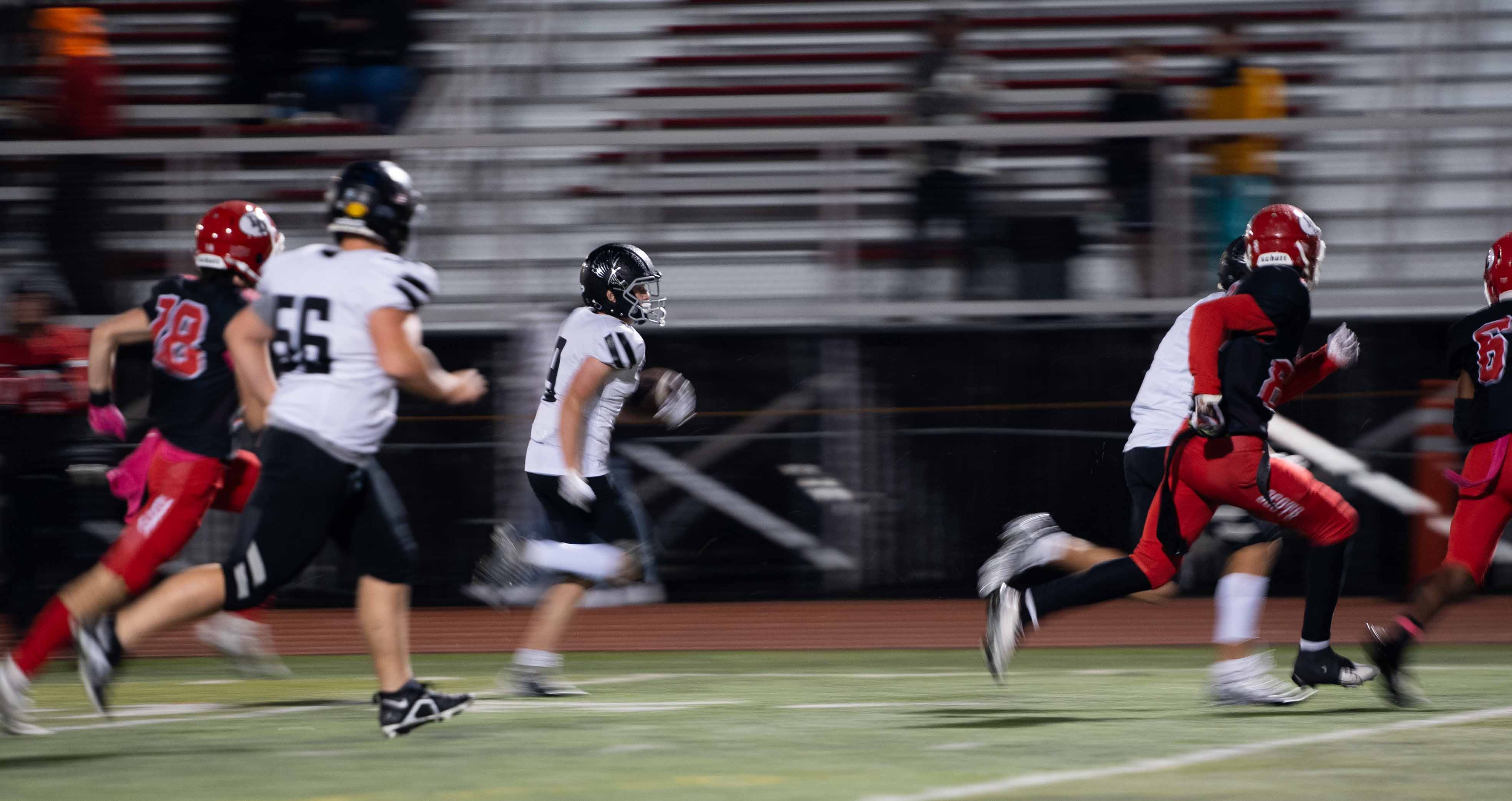 Oregon high school football: Nelson Hawks vs David Douglas Scots ...