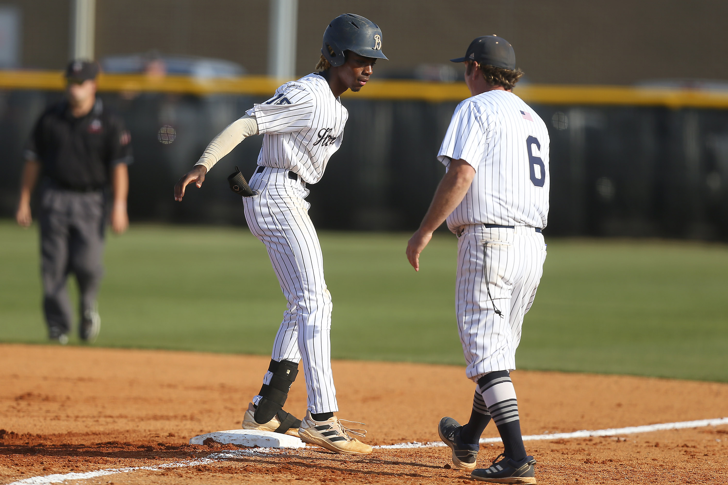 Baker vs Daphne Playoff Baseball - al.com