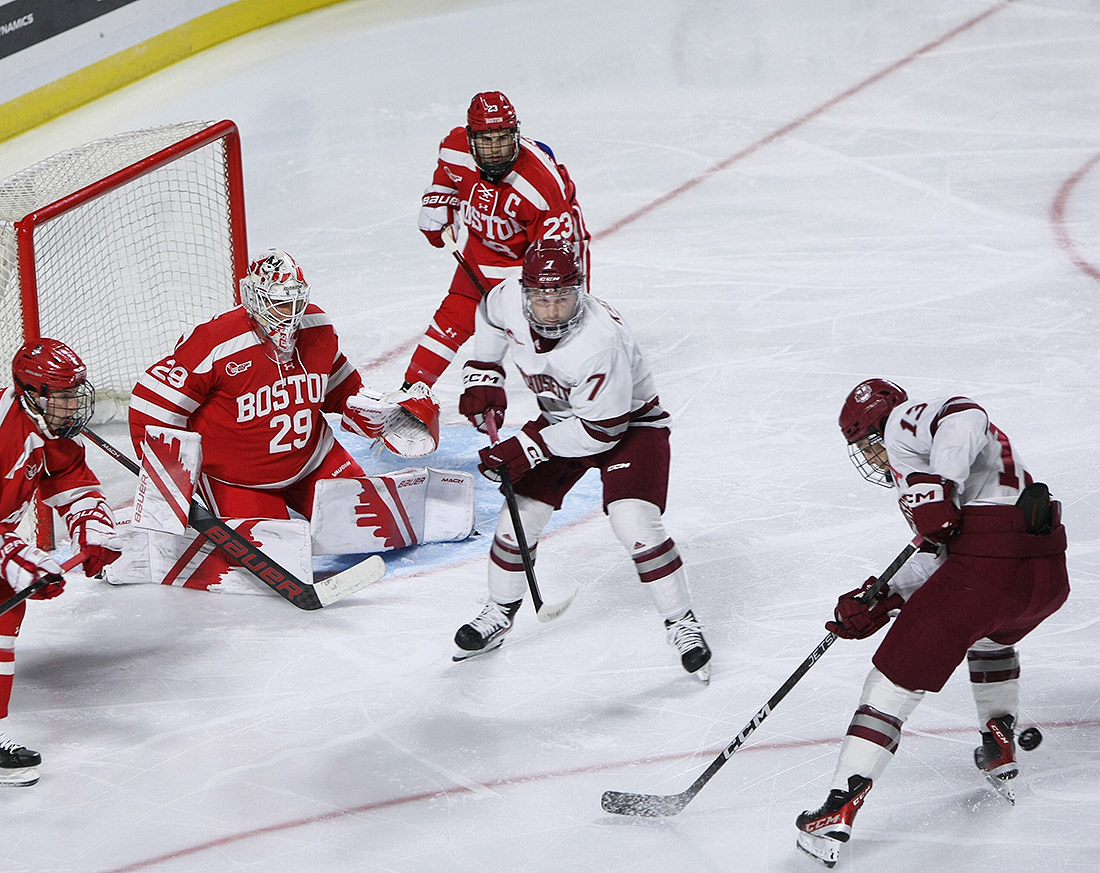 UMass Hockey vs BU 11/11/22 - masslive.com