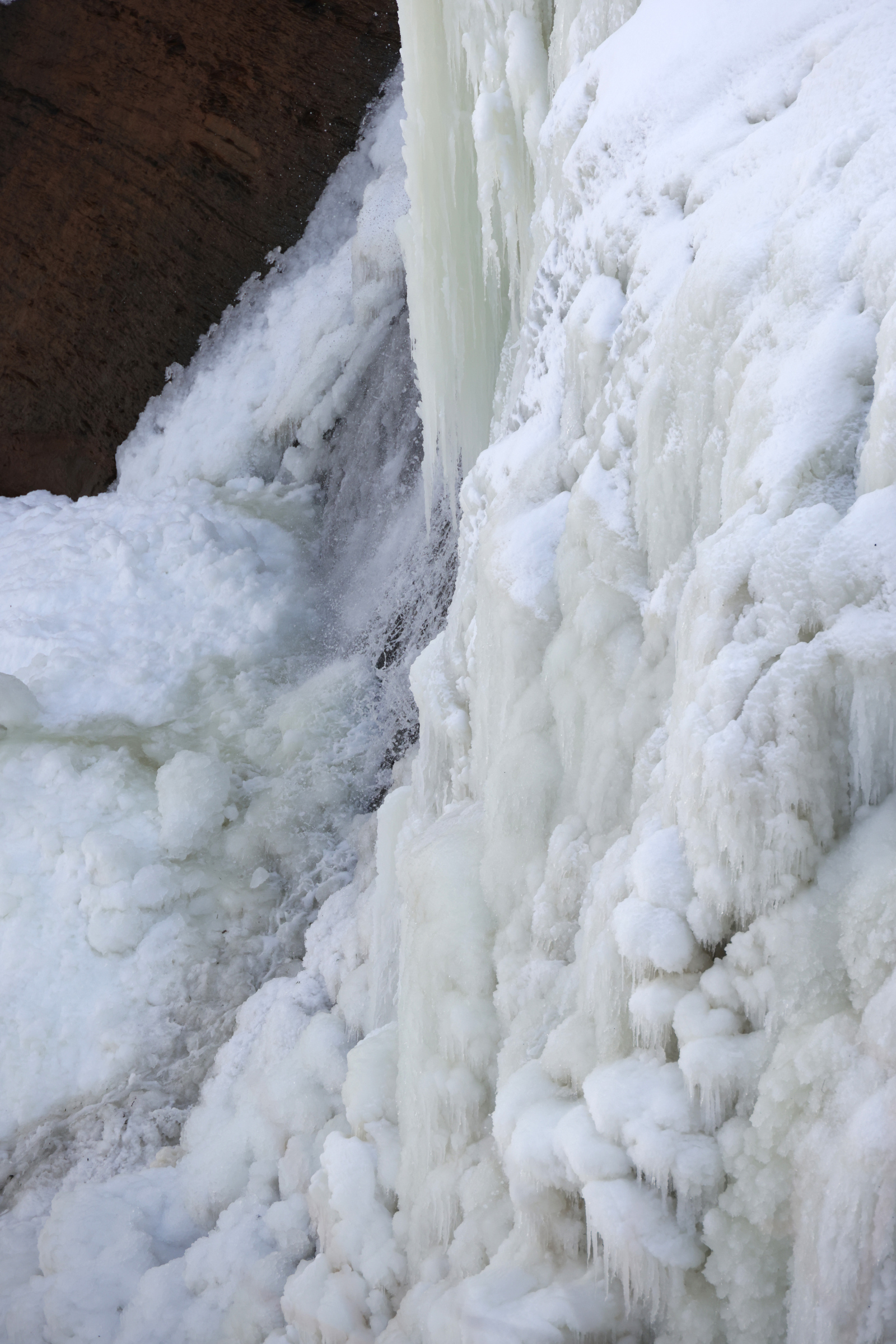 Spectacular frozen waterfalls around NE Ohio - cleveland.com