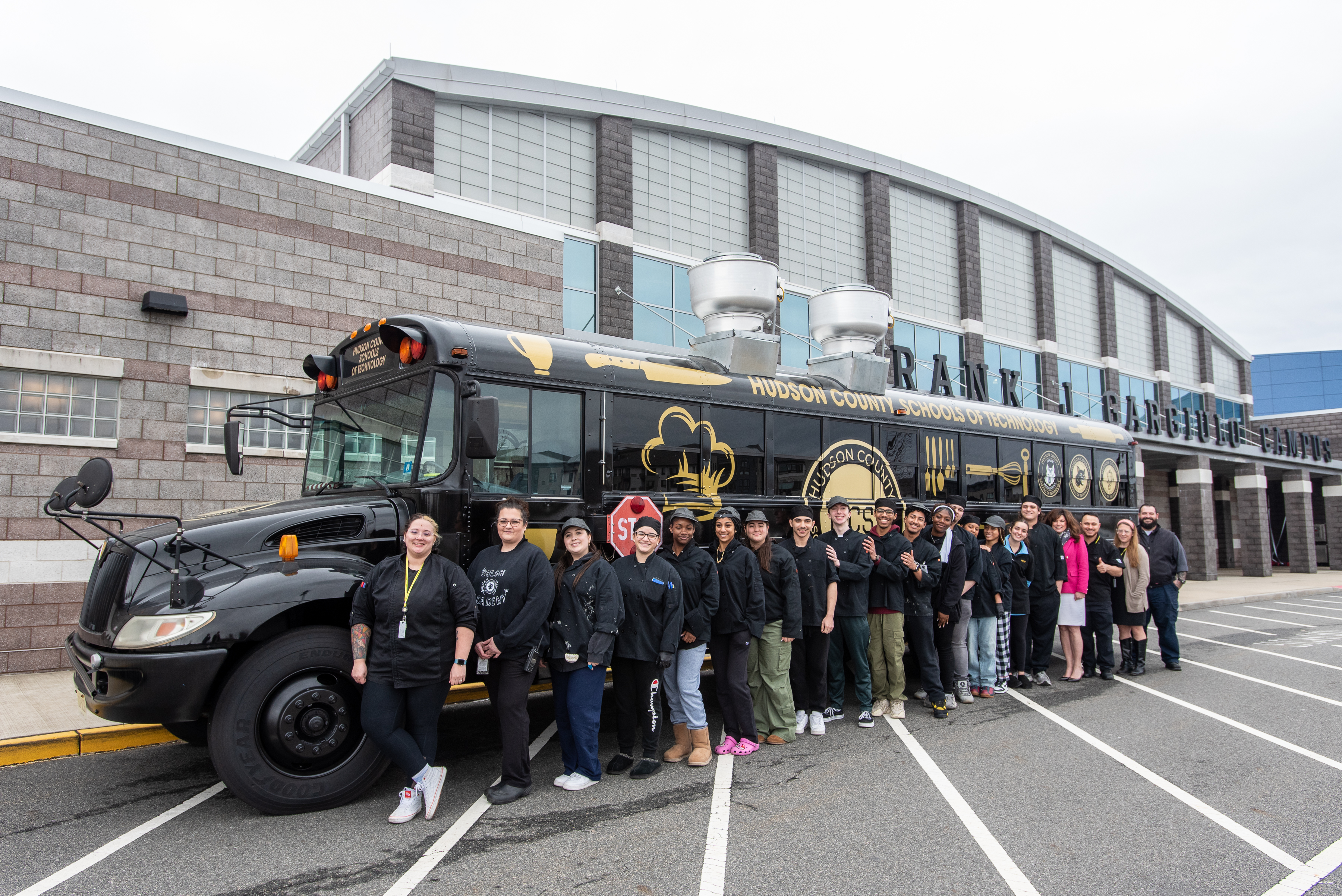HCST unveils Outdoor Classroom Food Bus - nj.com