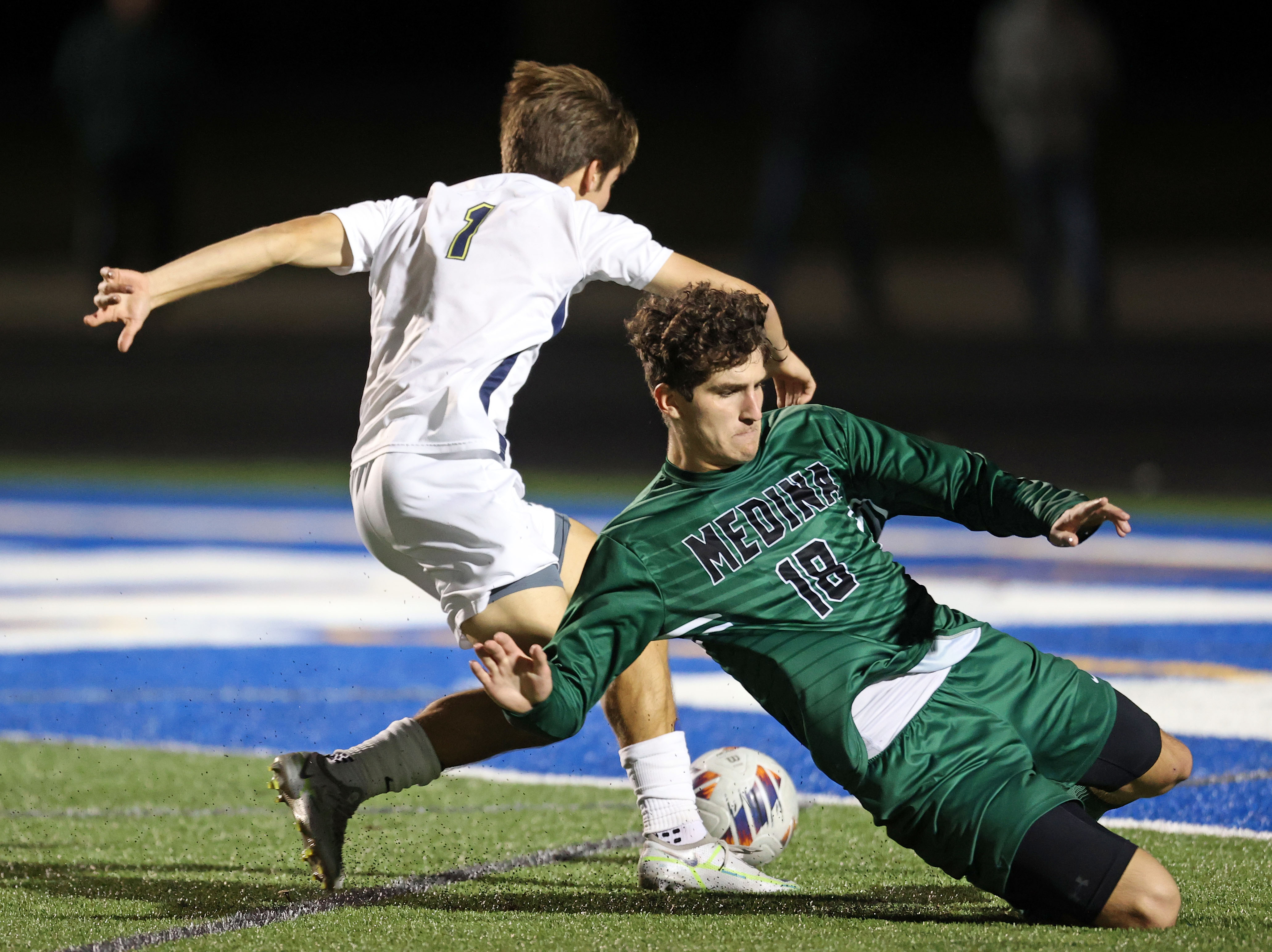 High school boys soccer state semifinal: Medina vs. St. Ignatius ...
