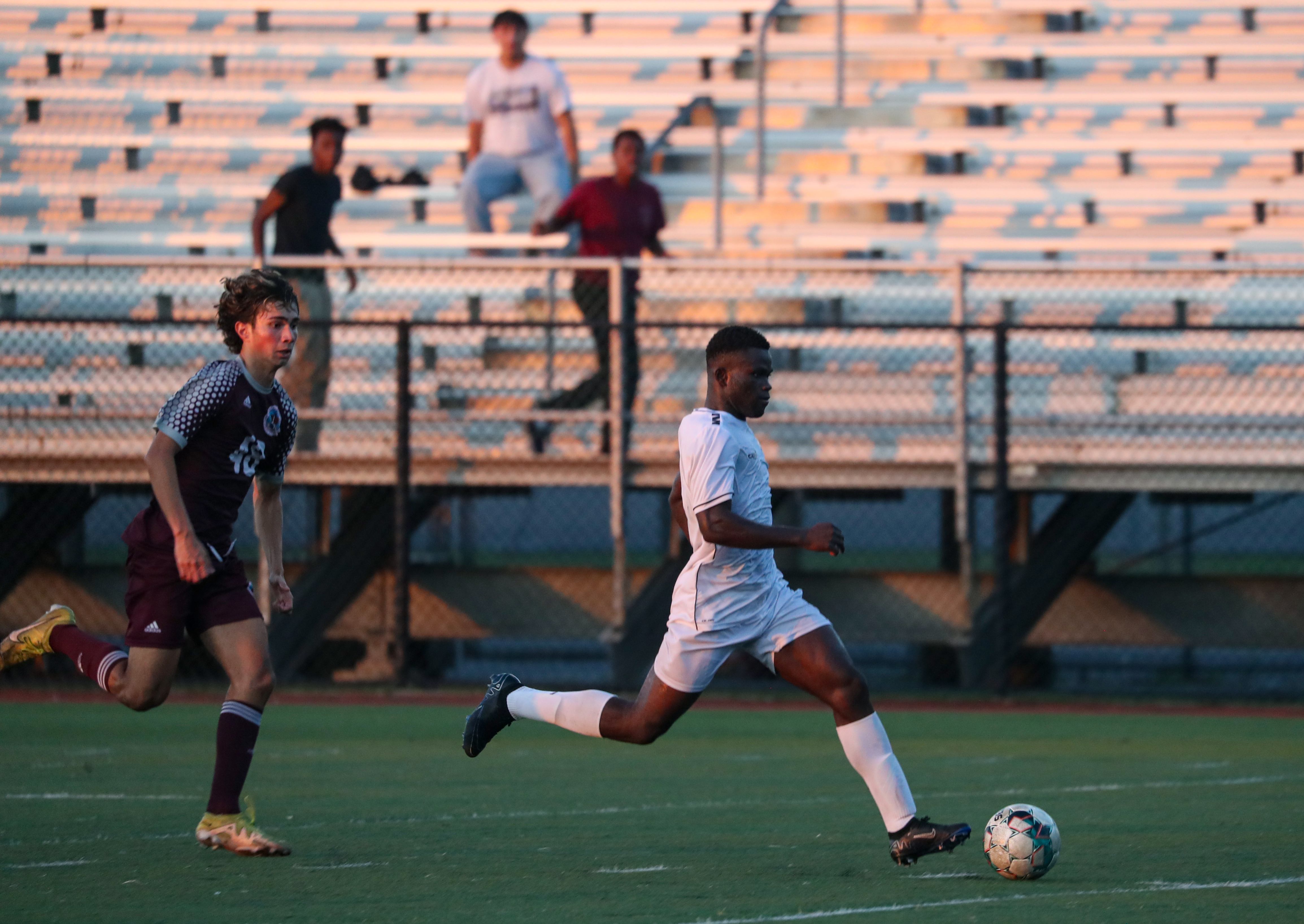 St. Benedict’s outlasts St. Peter’s Prep in boys soccer thriller - nj.com