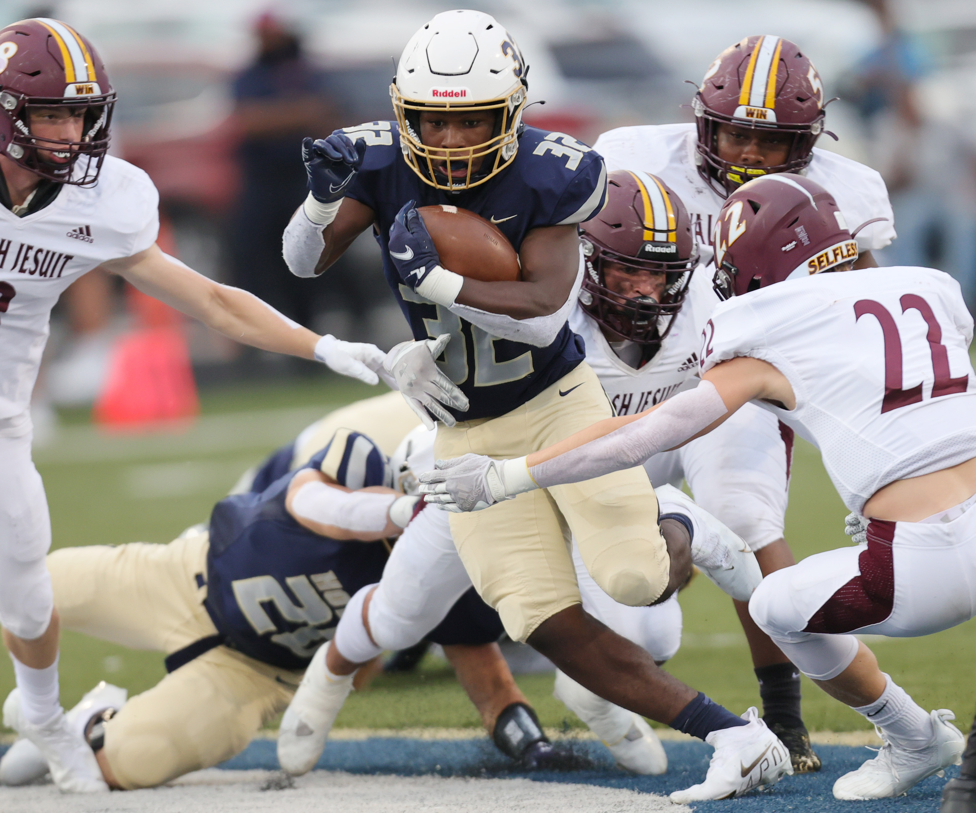 Archbishop Hoban vs. Walsh Jesuit in high school football, September 3 ...