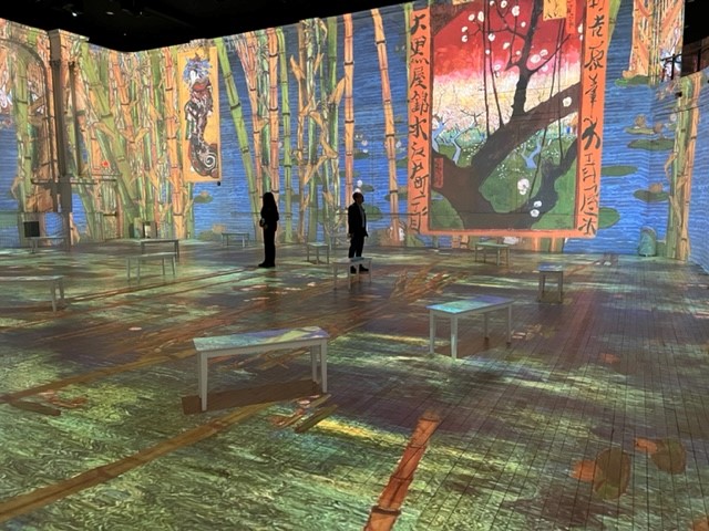 "Immersive Van Gogh" exhibition at Lighthouse ArtSpace in Detroit ...