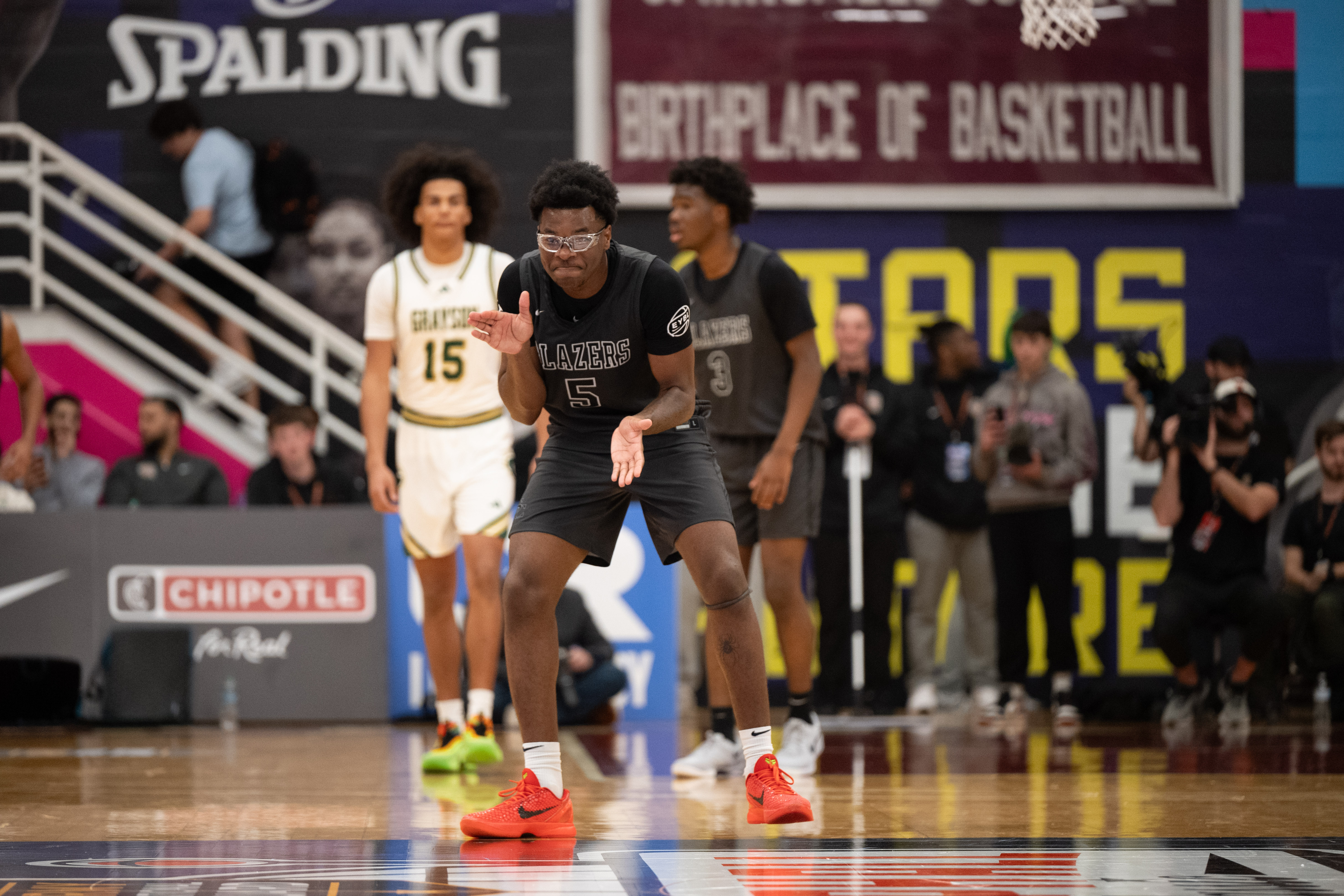 Hoophall Classic - Sierra Canyon vs Grayson - masslive.com