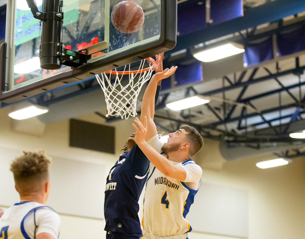 Middletown defeats Bishop McDevitt 57-49 in boys high school basketball ...