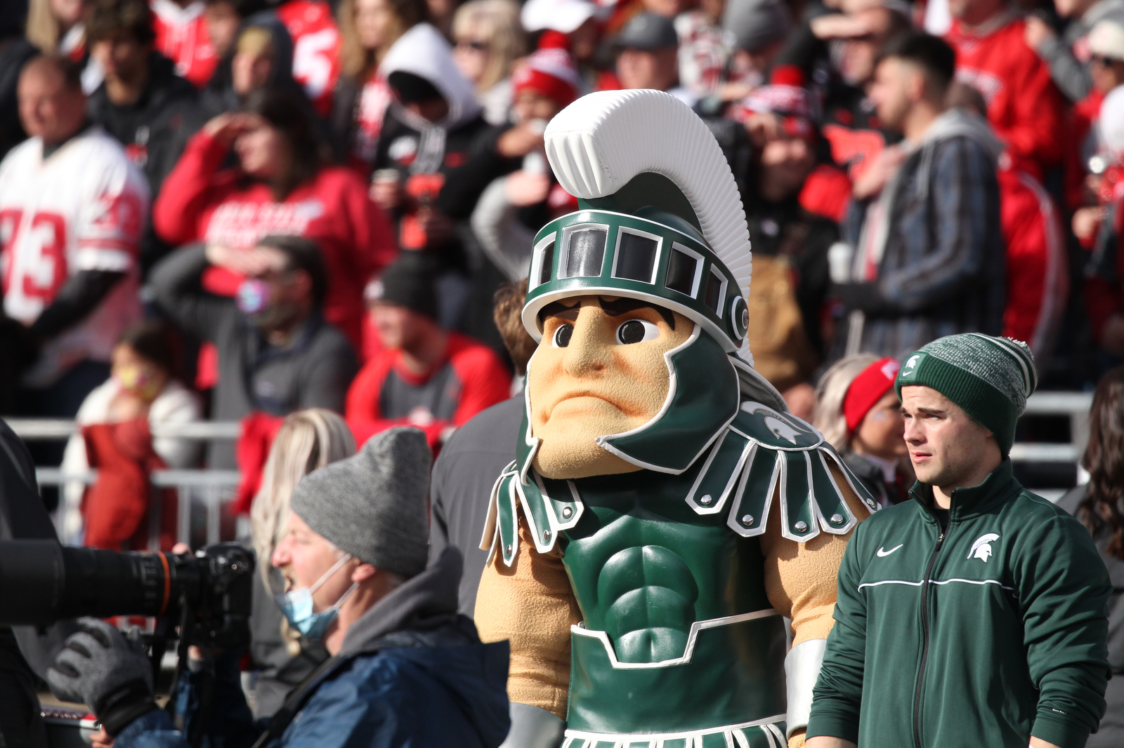 Fans at Ohio State's blowout win over Michigan State, 56-7 - cleveland.com