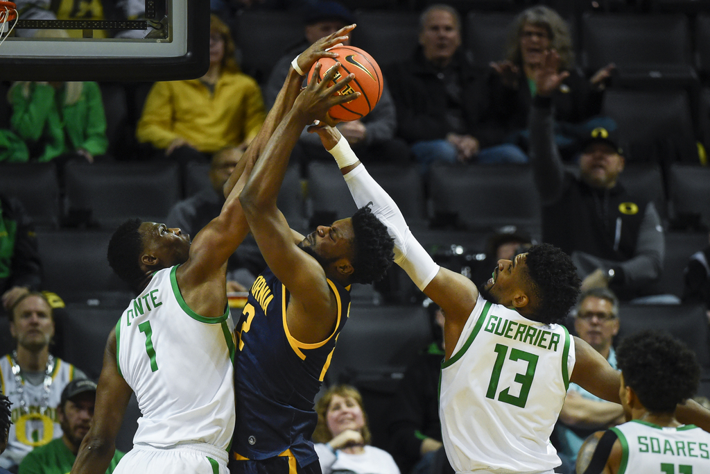 Oregon Ducks men's basketball vs. California - oregonlive.com
