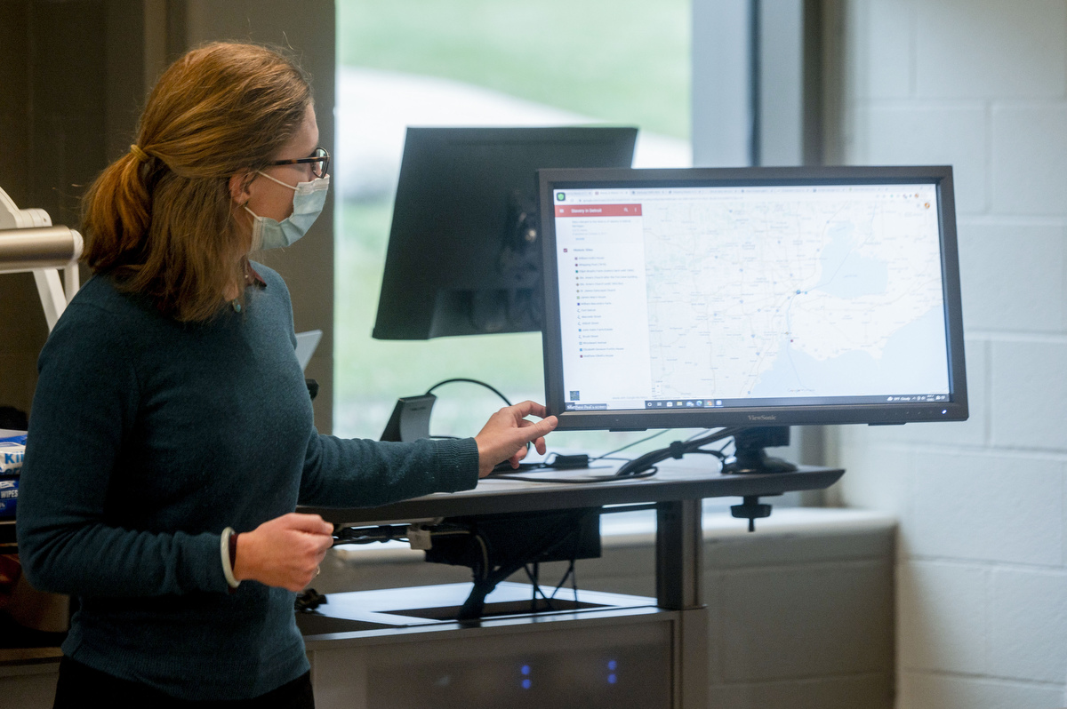 EMU history professor leads “HyFlex” class with in-person and remote ...