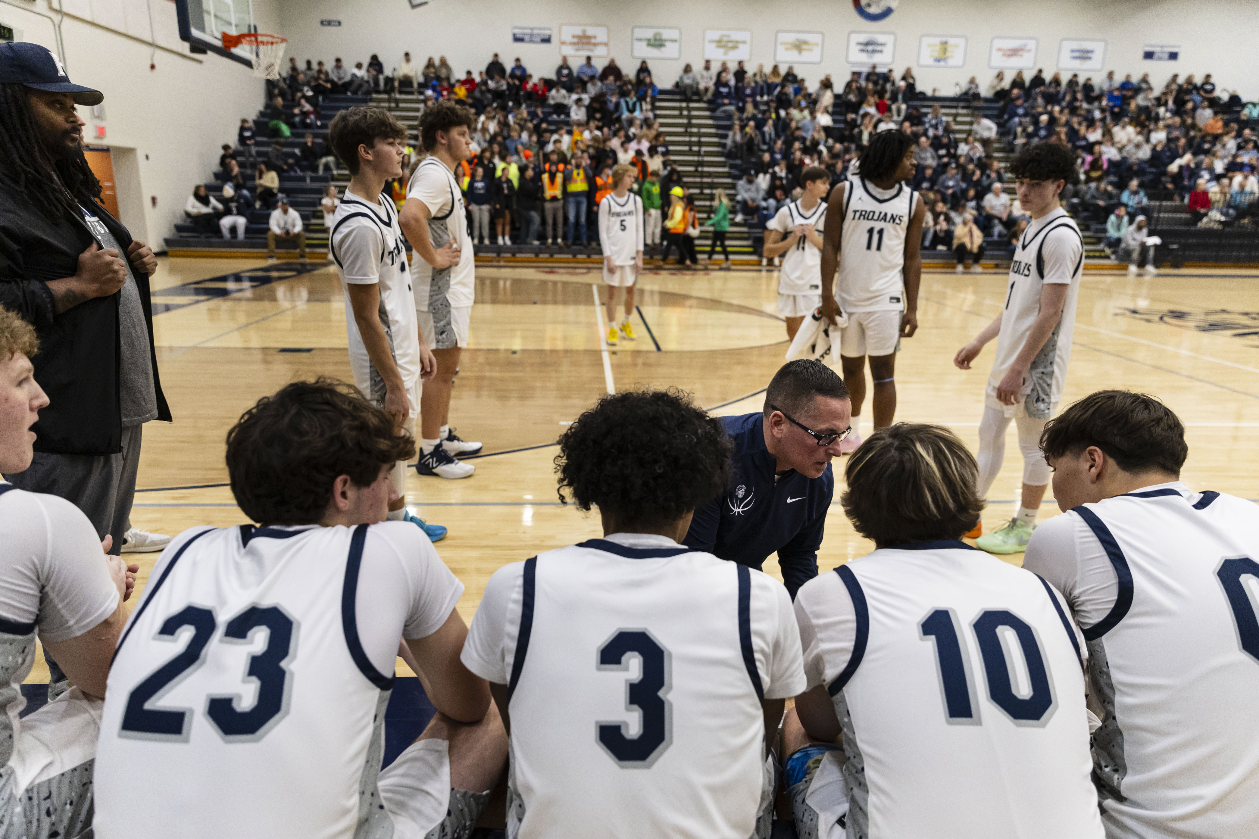 Fruitport hosts Spring Lake in high school boys basketball - mlive.com
