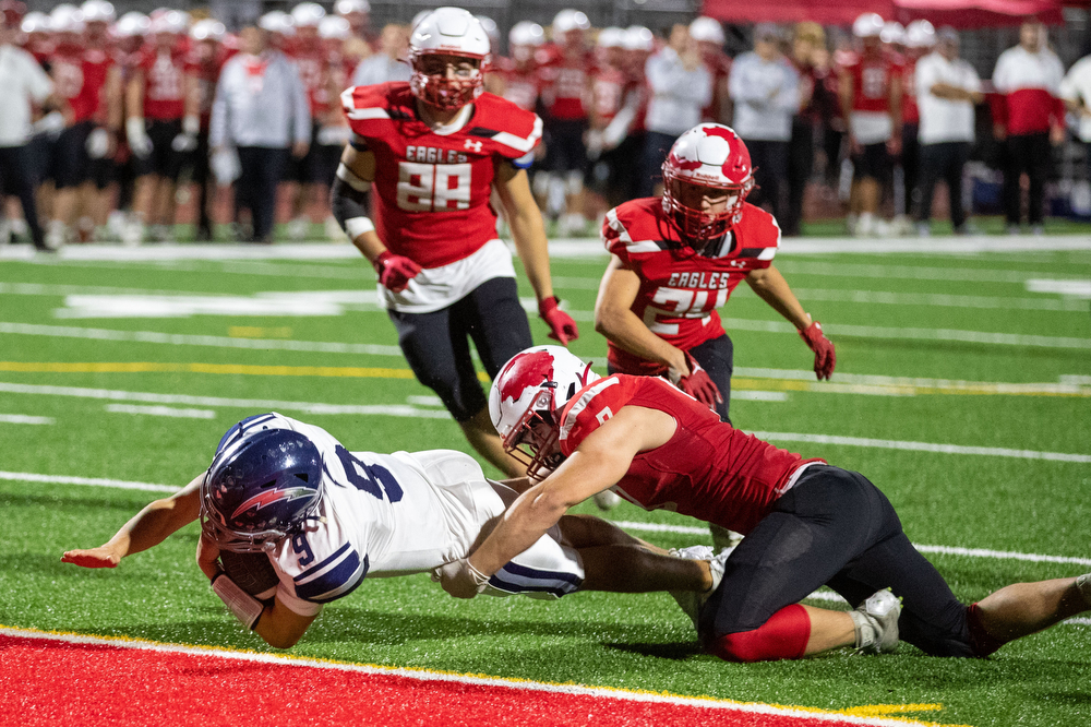 CV hosts Manheim Township in a 2022 D3 quarterfinal football playoff ...
