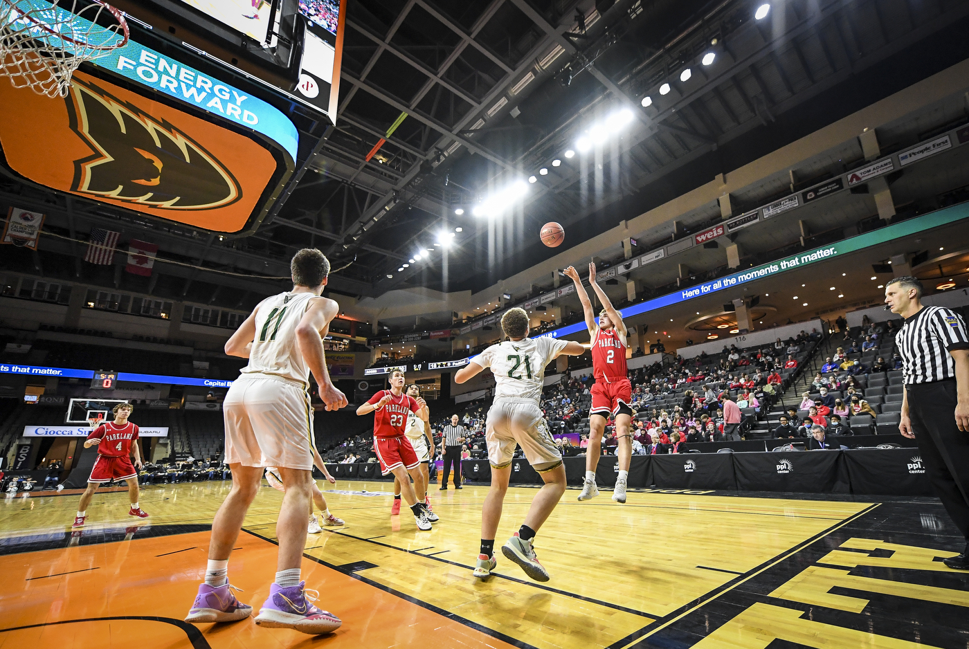 Parkland vs. Allentown Central Catholic in the EPC boys basketball ...