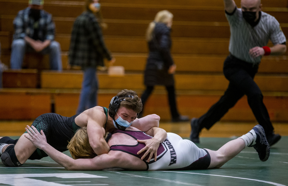 Trinity defeats Mechanicsburg 42-27 in wrestling dual meet - pennlive.com
