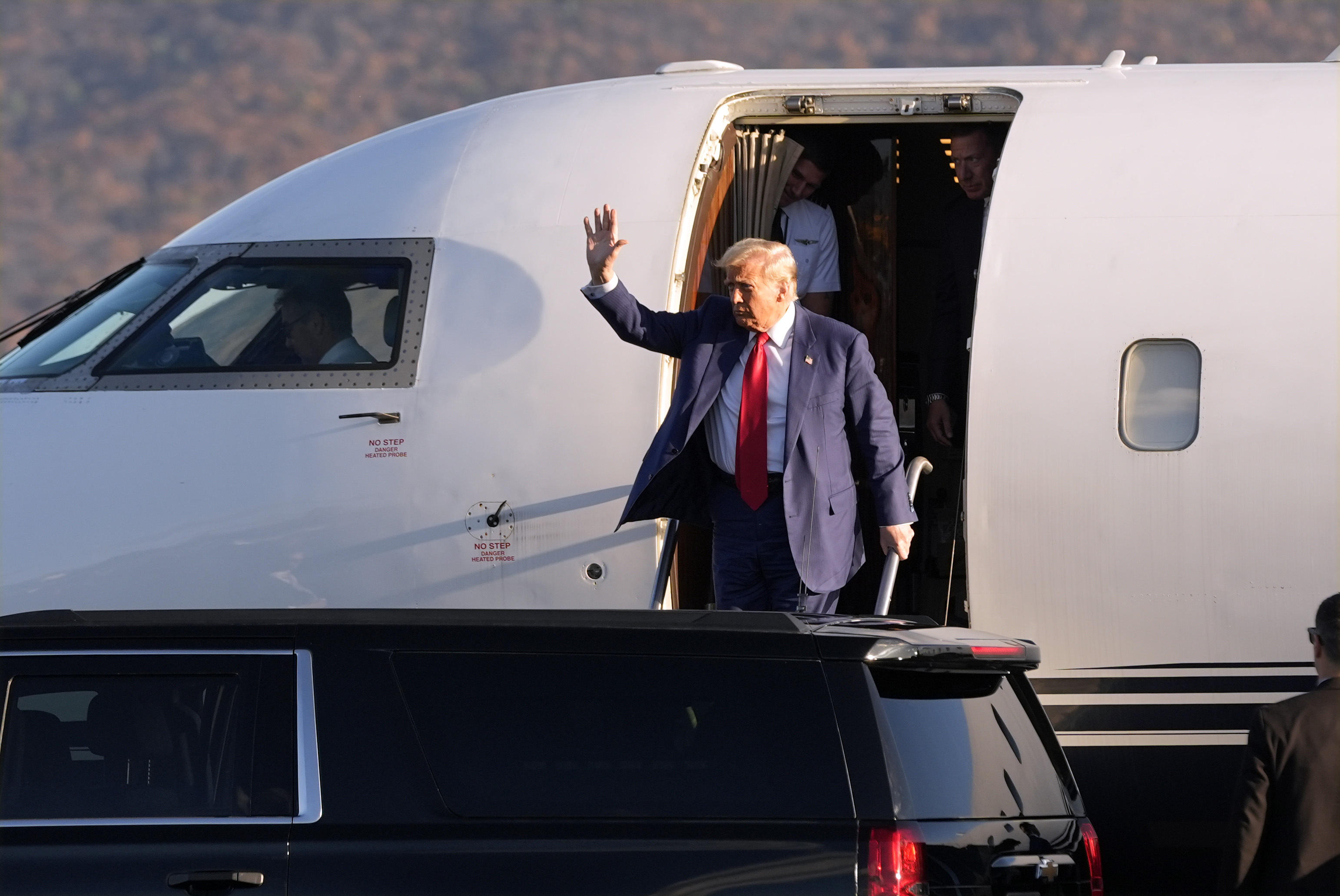 Donald Trump campaigns in State College, Pa. - pennlive.com