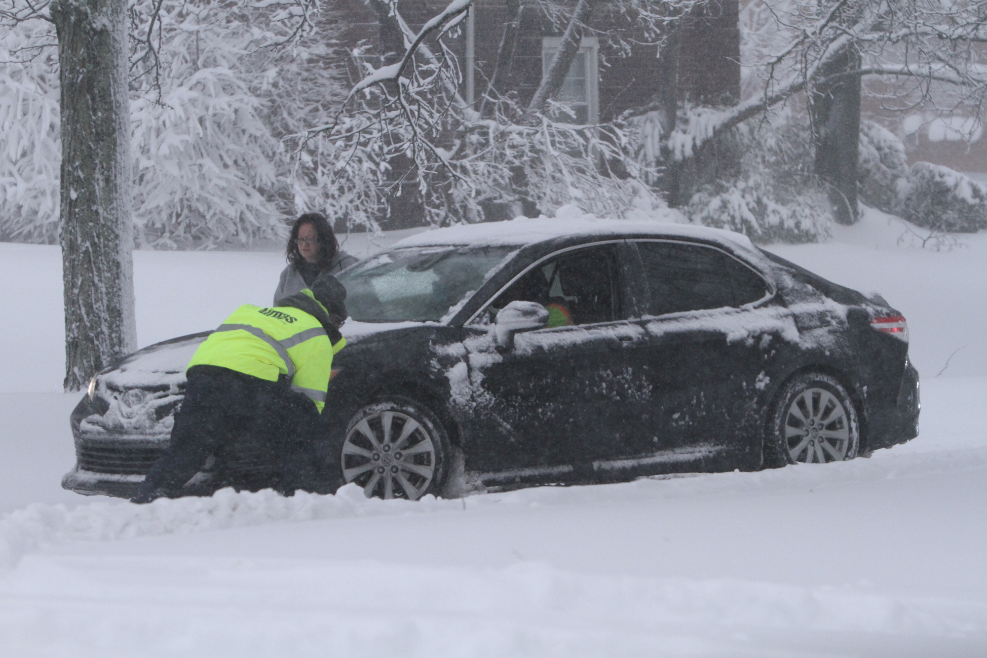 Heavy snowfall in Northeast Ohio, December 1, 2020 - cleveland.com
