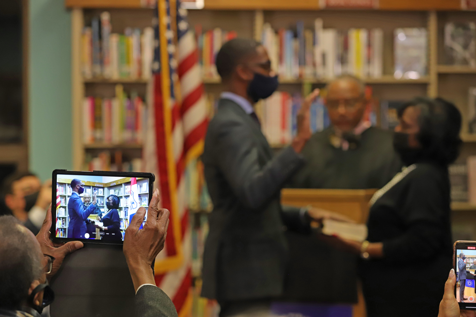 Justin Bibb sworn in as Cleveland mayor, January 3, 2022 - cleveland.com