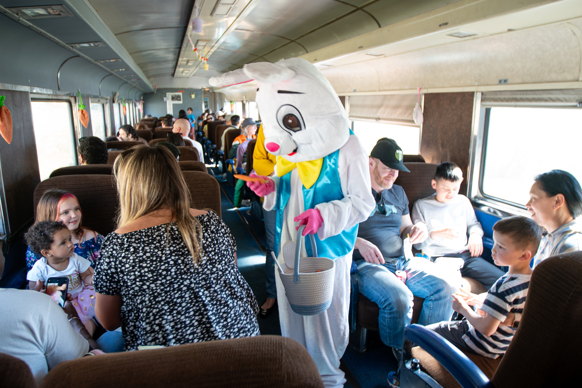 The Oregon Rail Heritage Center Easter Bunny Express train ride ...