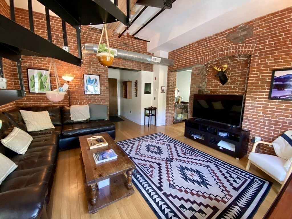 House of the Week: Four-story condo in clock tower features views of ...