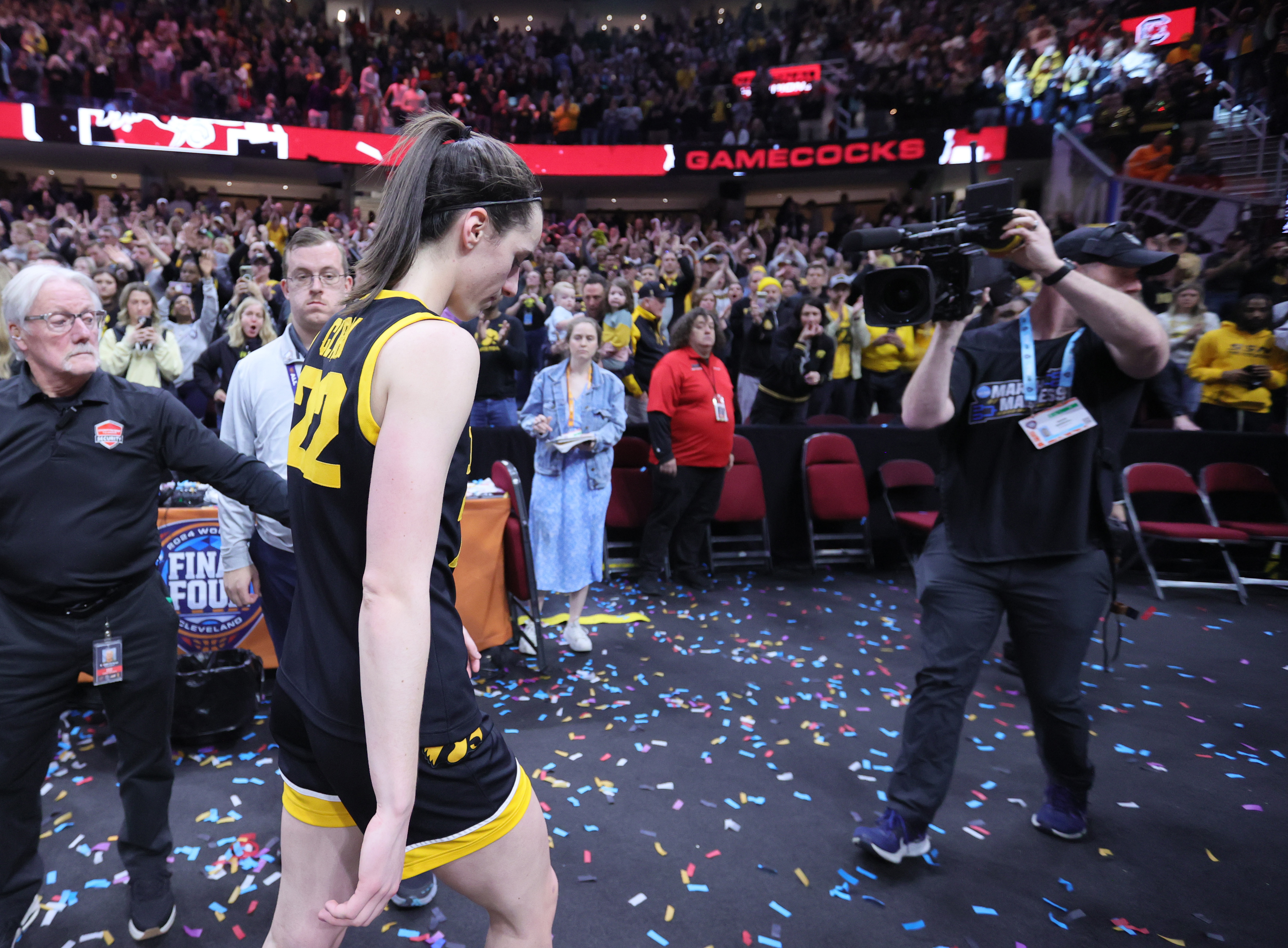 Iowa vs. South Carolina in NCAA Women's Final Four championship game ...
