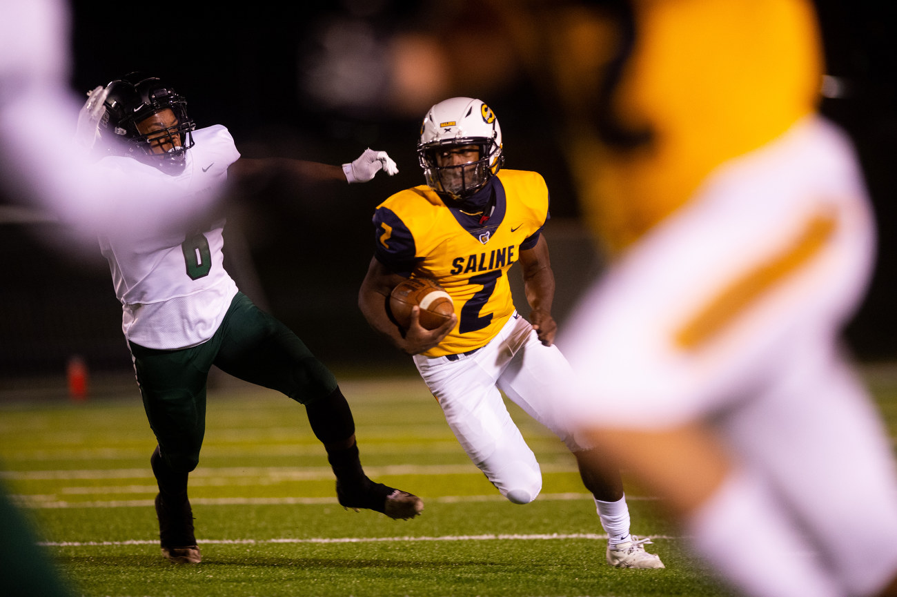 Saline vs. Ann Arbor Huron district semifinal high school football ...
