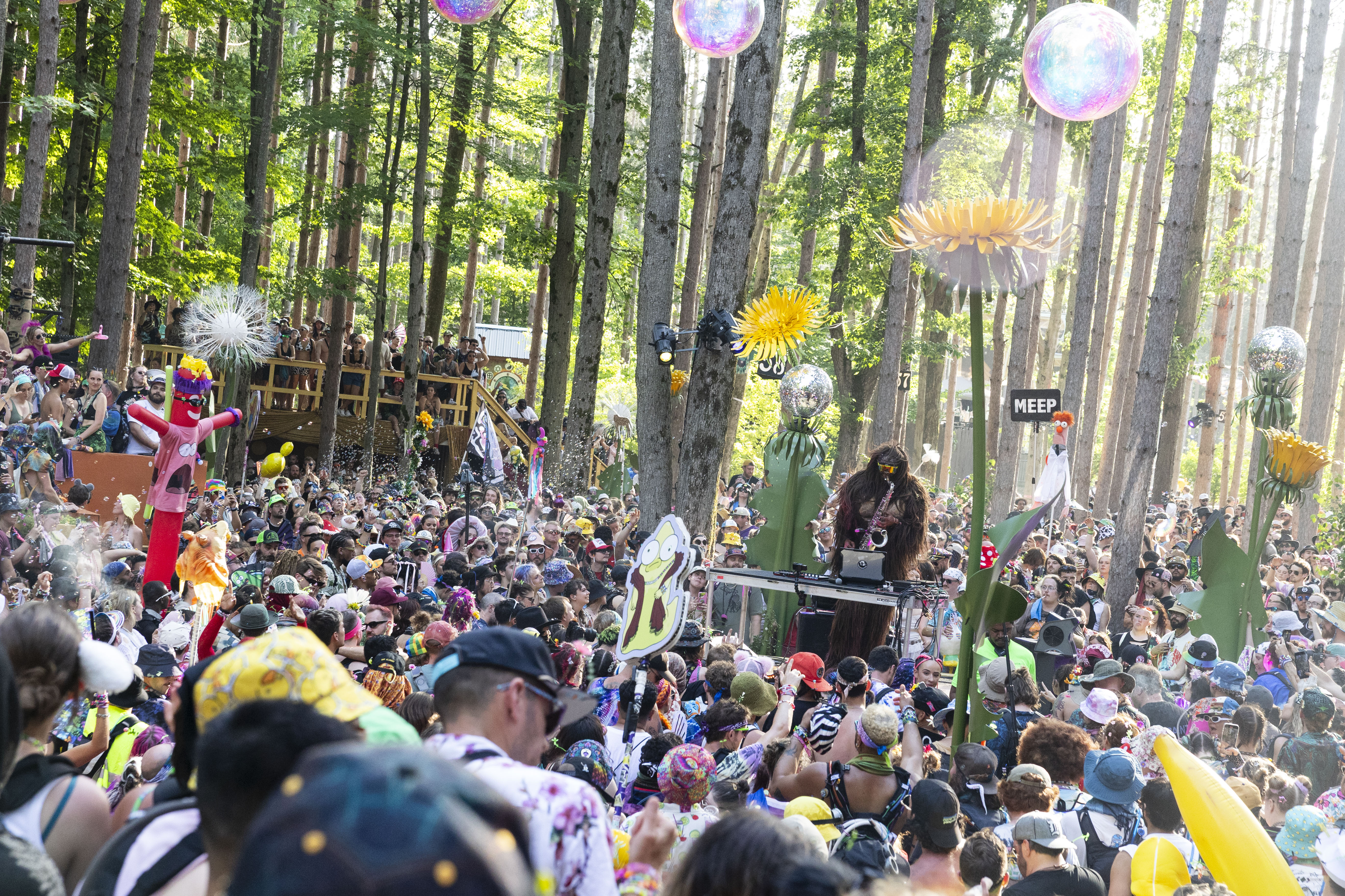 Step inside Sherwood Forest: The colorful heart of Electric Forest ...