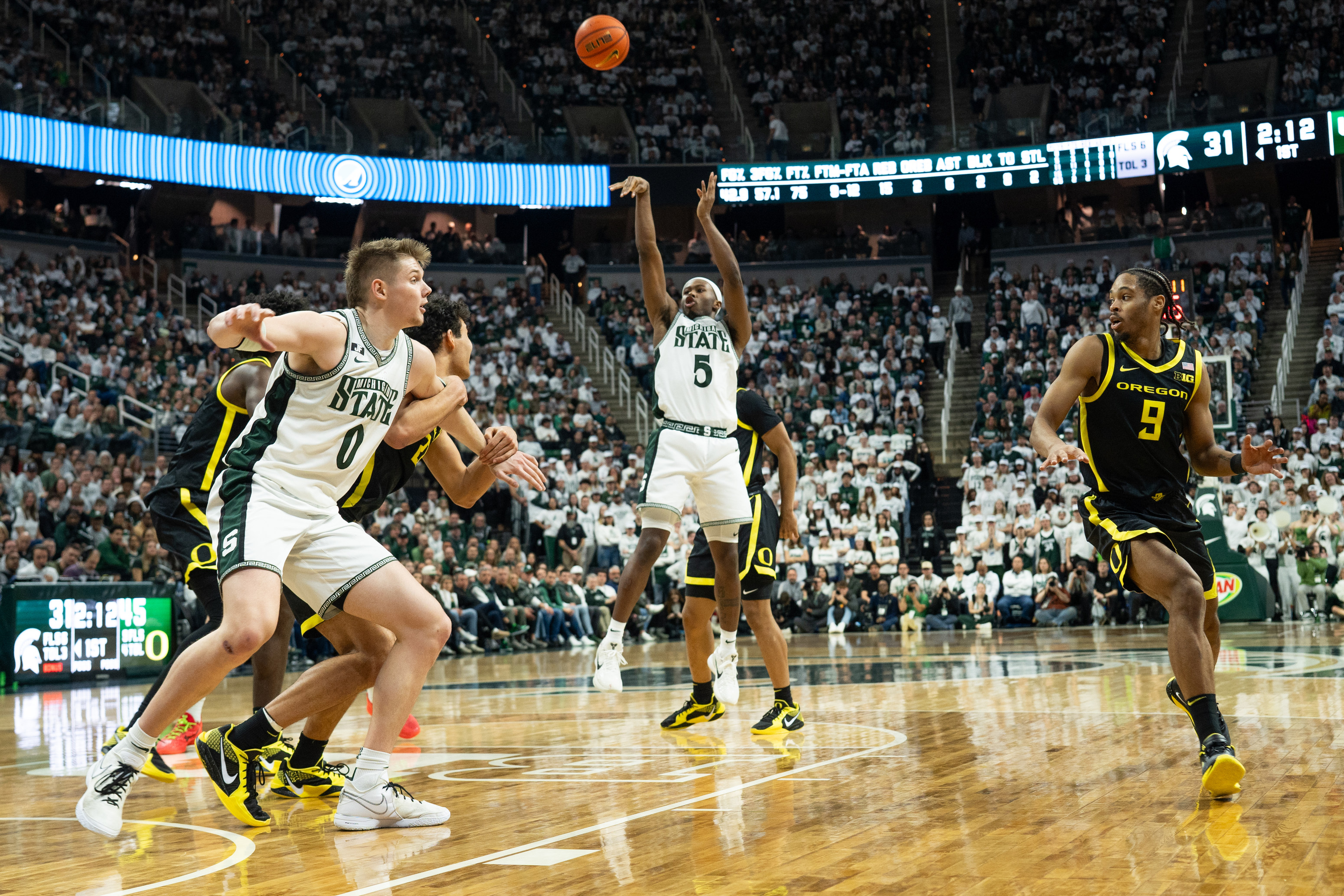 Michigan State produces epic second-half comeback to defeat Oregon in ...
