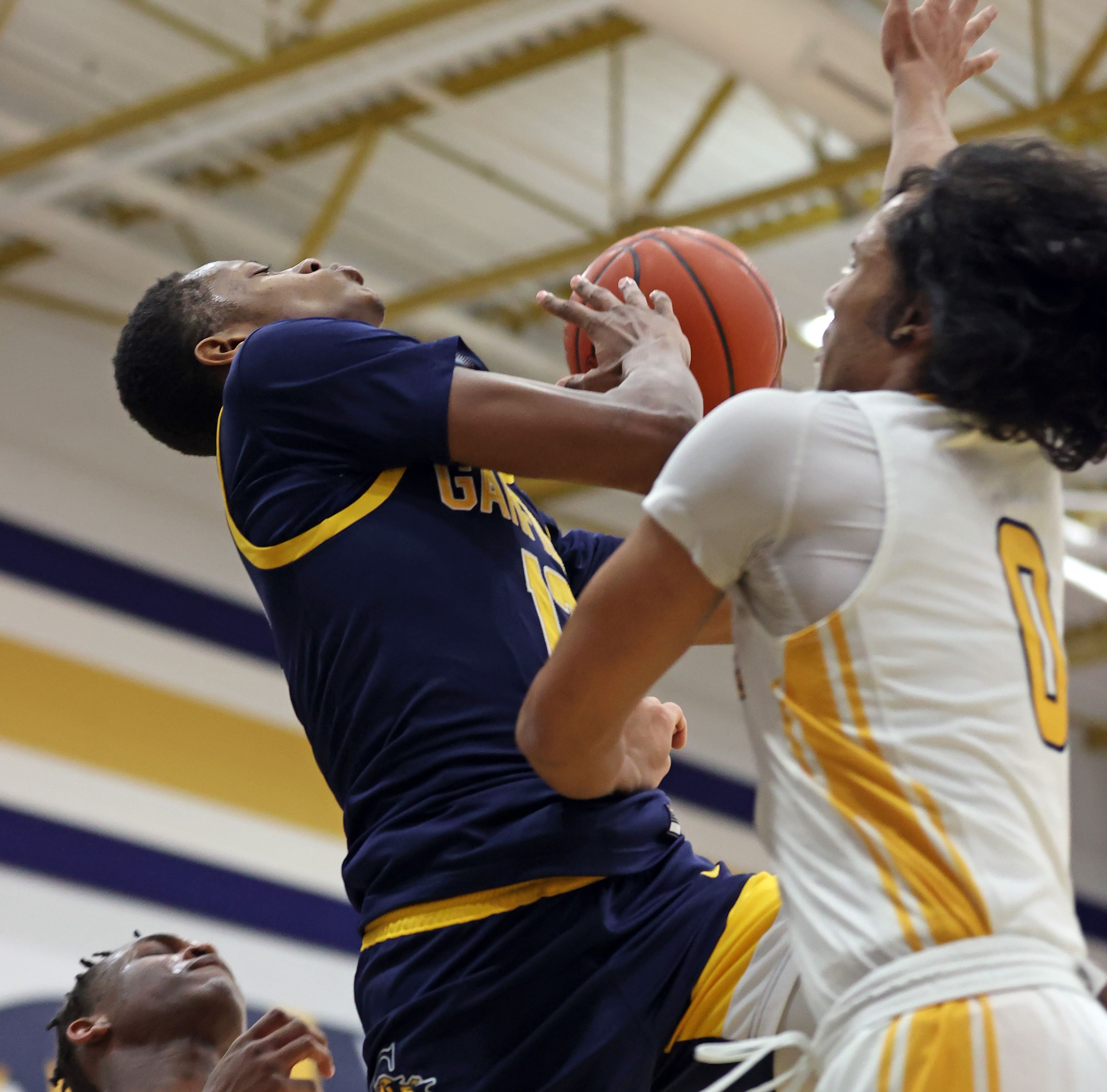Boys high school hoops: Garfield Heights at Warrensville Heights ...