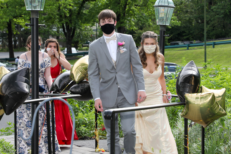 2021 Saucon Valley High School Prom - lehighvalleylive.com