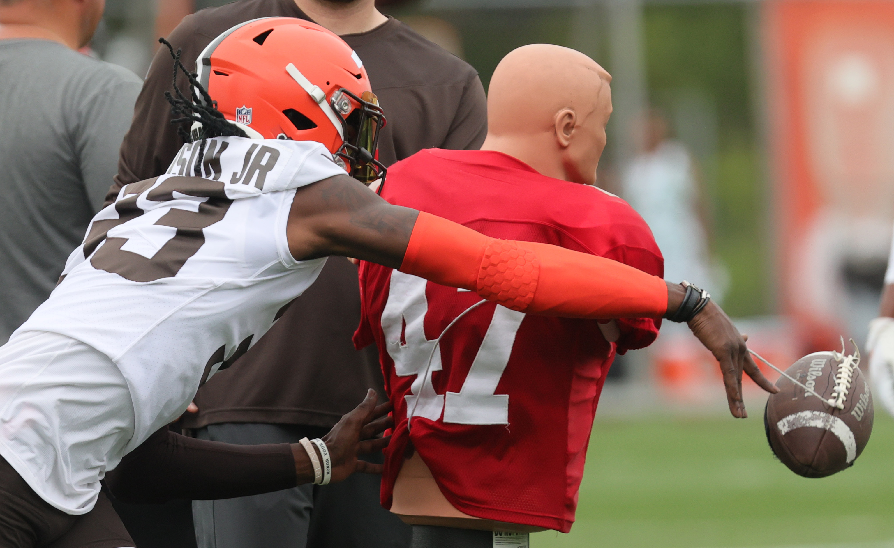 Cleveland Browns safety Ronnie Harrison Jr., 2022-2023 season ...