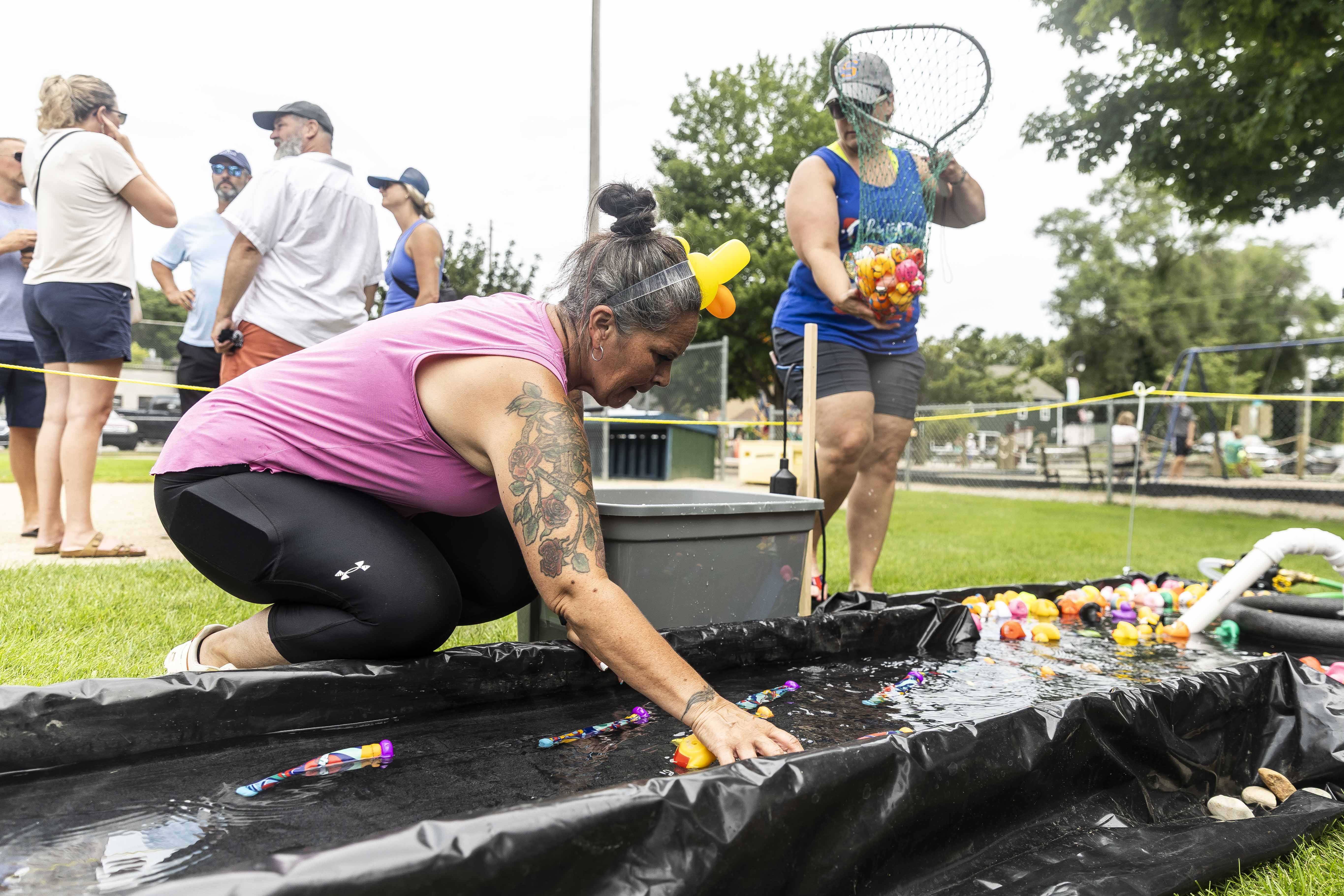 Douglas Duck Dash brings family fun to Saugatuck Venetian Festival ...