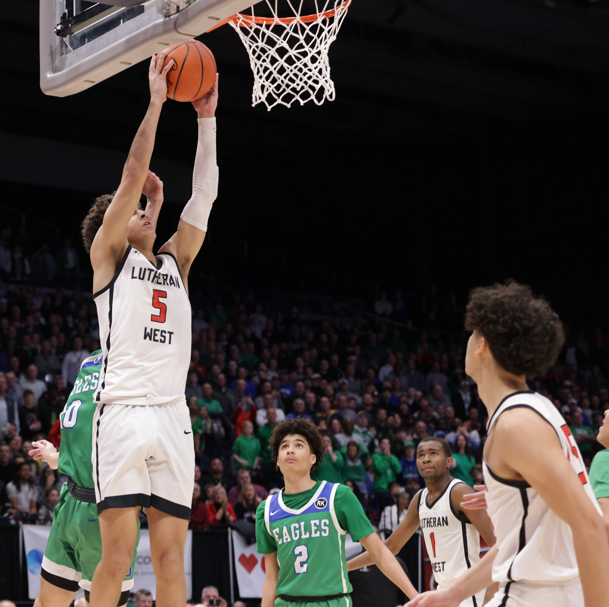 Dayton Chaminade Julienne vs. Rocky River Lutheran West, Div II ...