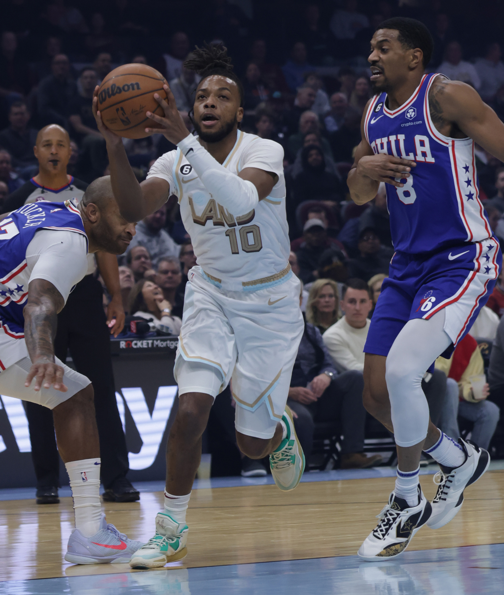 Philadelphia 76ers at Cleveland Cavaliers, November 30, 2022 ...