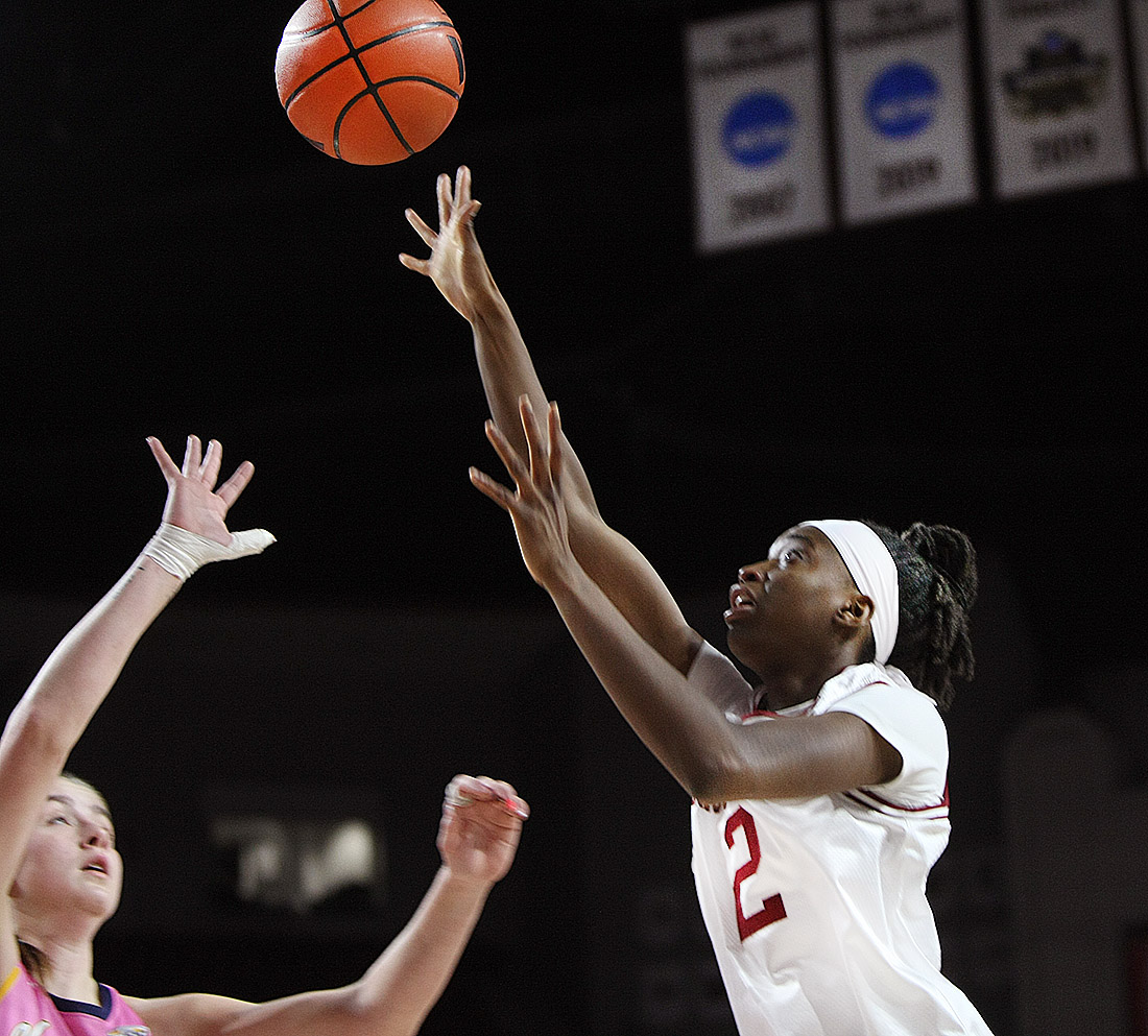 UMass Women's Basketball vs Kent State 2/25/26 - masslive.com