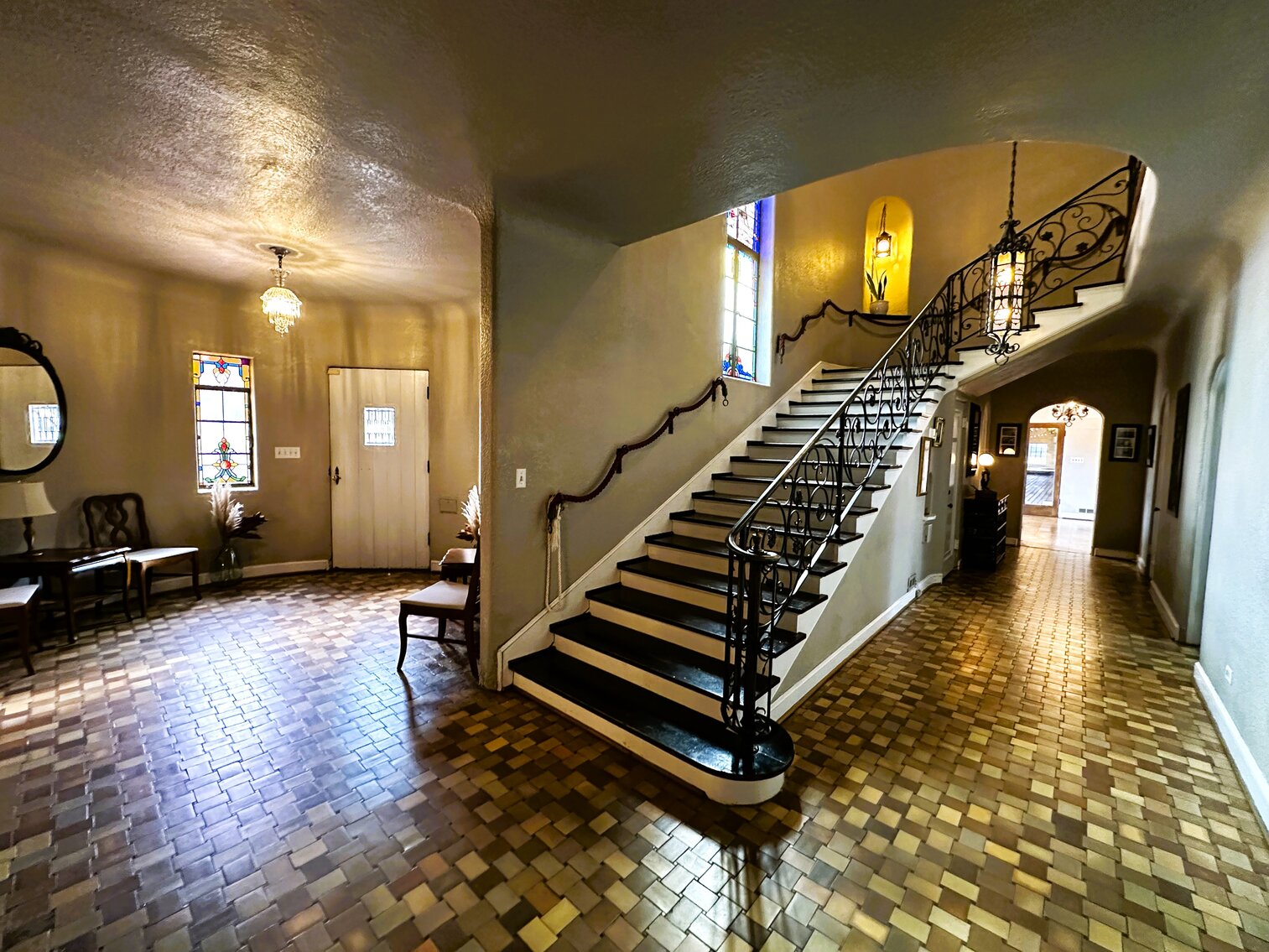 Gabrella Manor - al.com