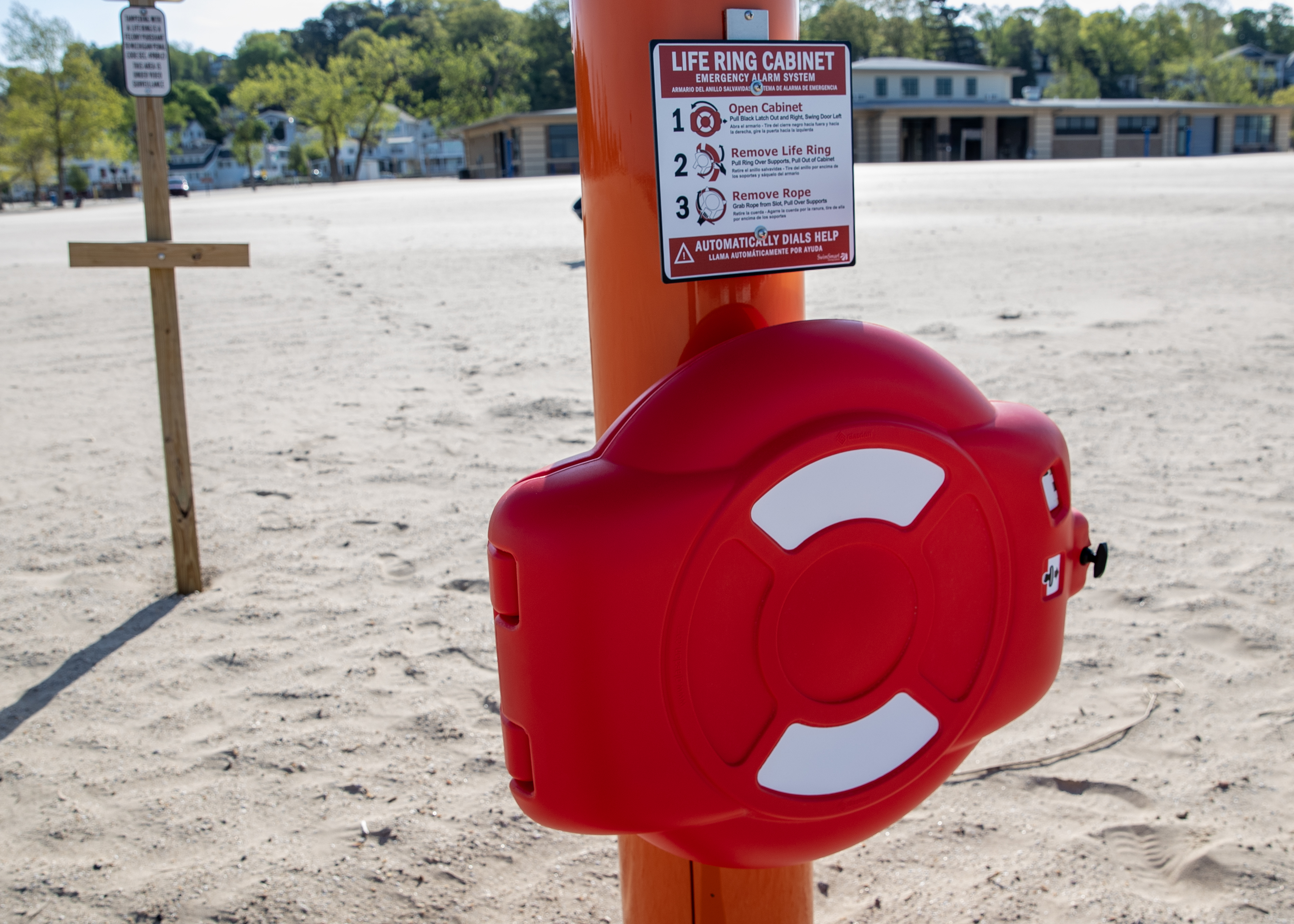 Electric beach safety towers installed at Grand Haven State Park ...