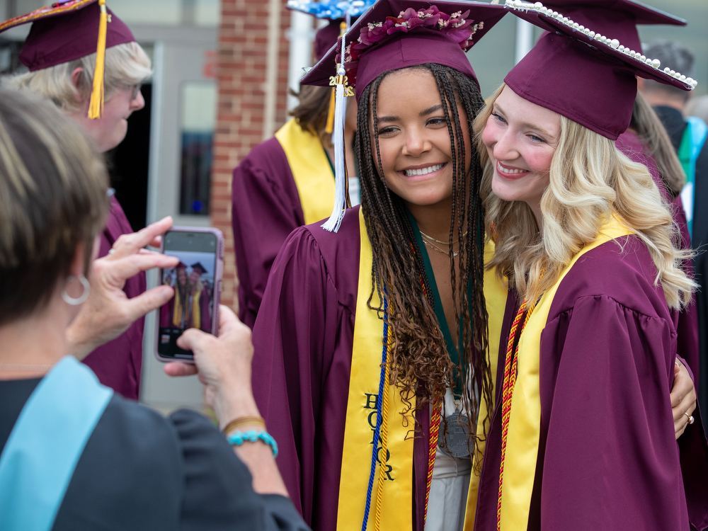 Big Spring High School Commencement Friday night - pennlive.com