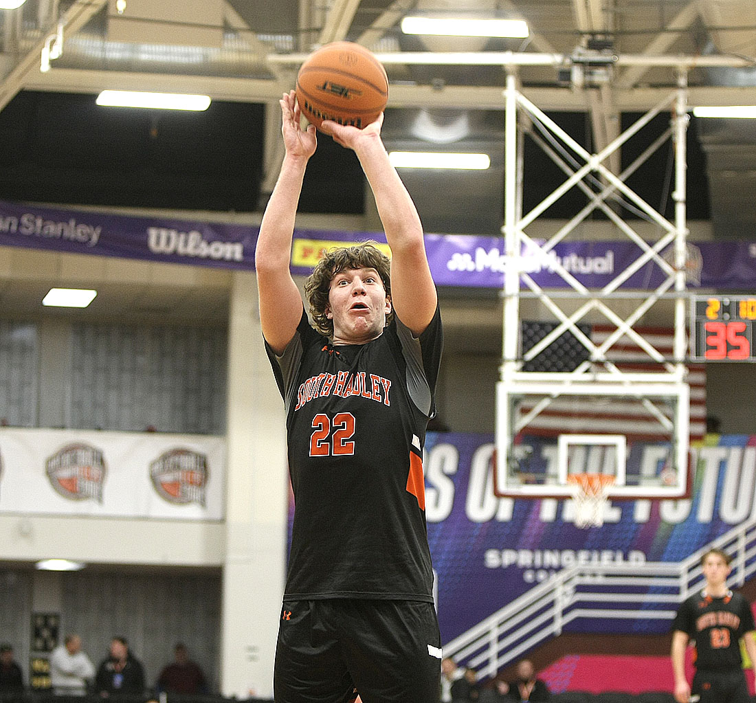 Hoophall Classic South Hadley vs Chicopee Comp boy Basketball 1/15/26 ...